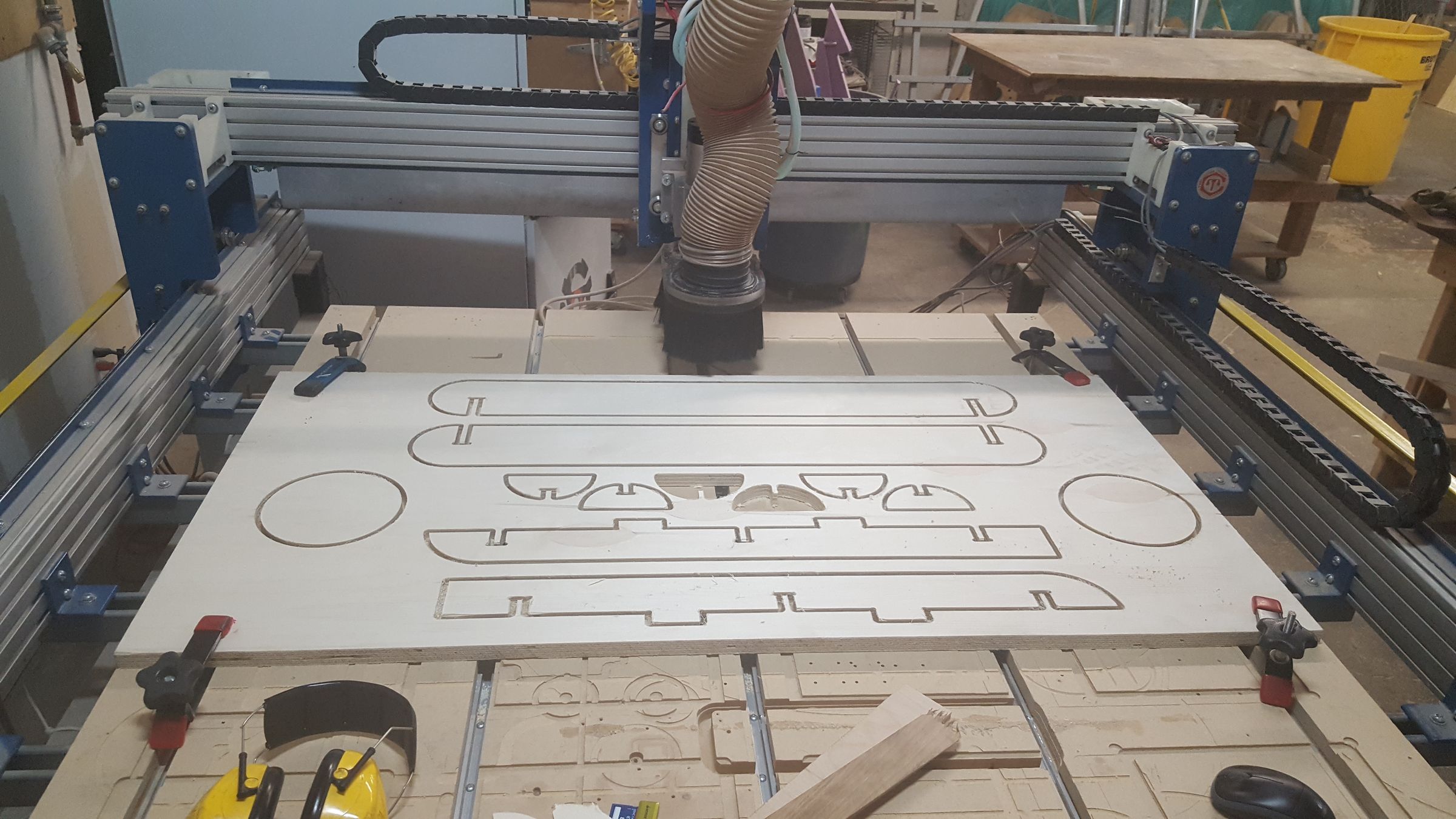 Using the 4x4' CNC Router at Twin Cities Maker Hackerspace : 26 Steps ...