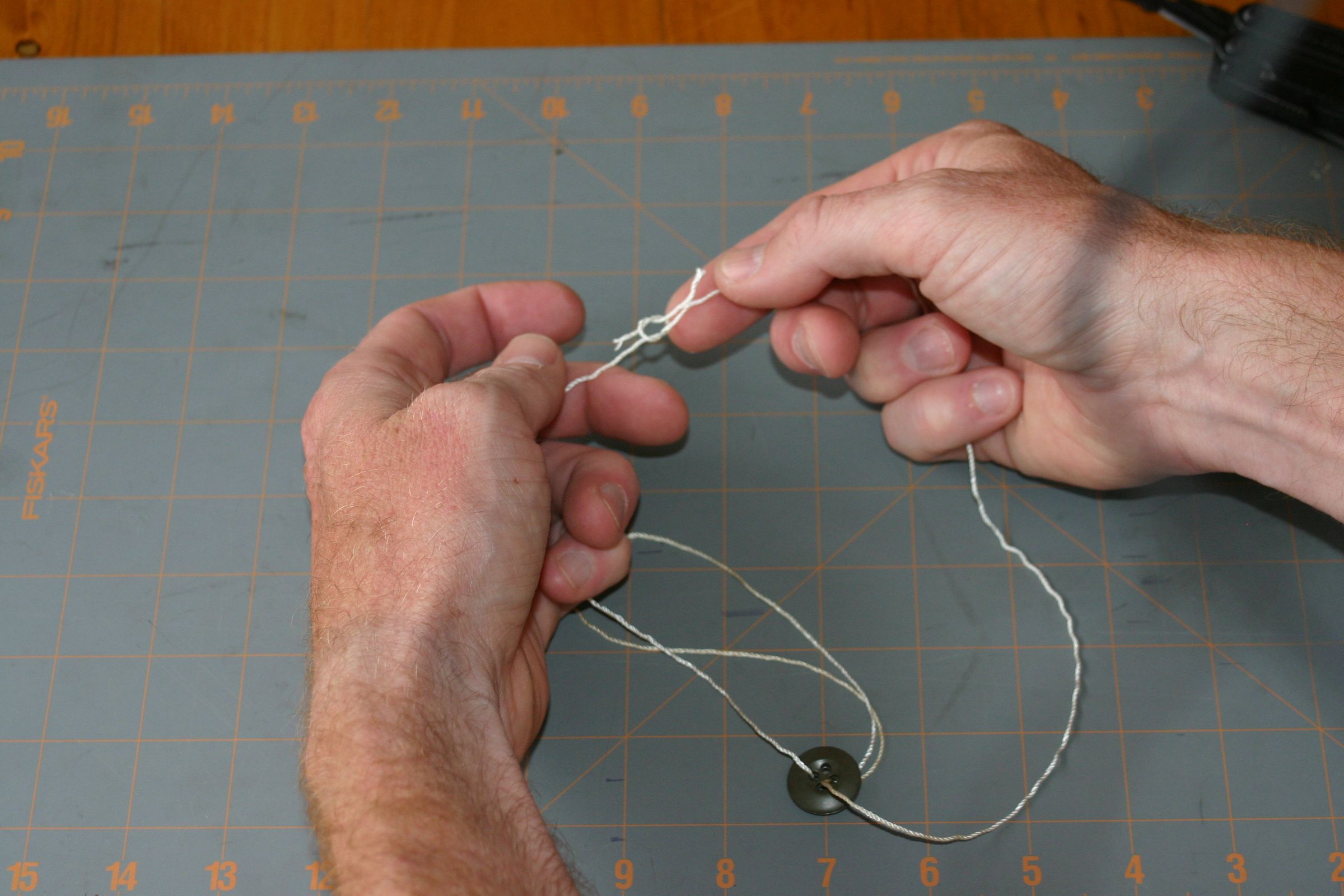 SPINNING BUTTON OF CHAOS : 7 Steps - Instructables