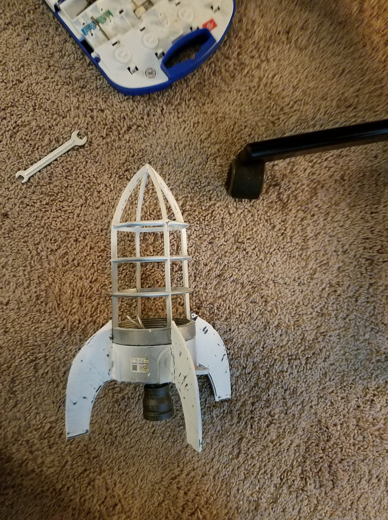 Rocket Lamp - DIY : 5 Steps (with Pictures) - Instructables