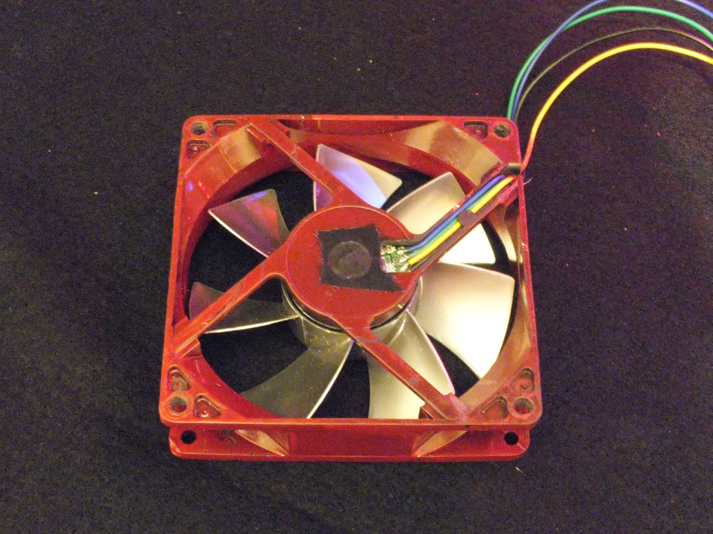 REPAINT a PC FAN (MOD) : 8 Steps - Instructables