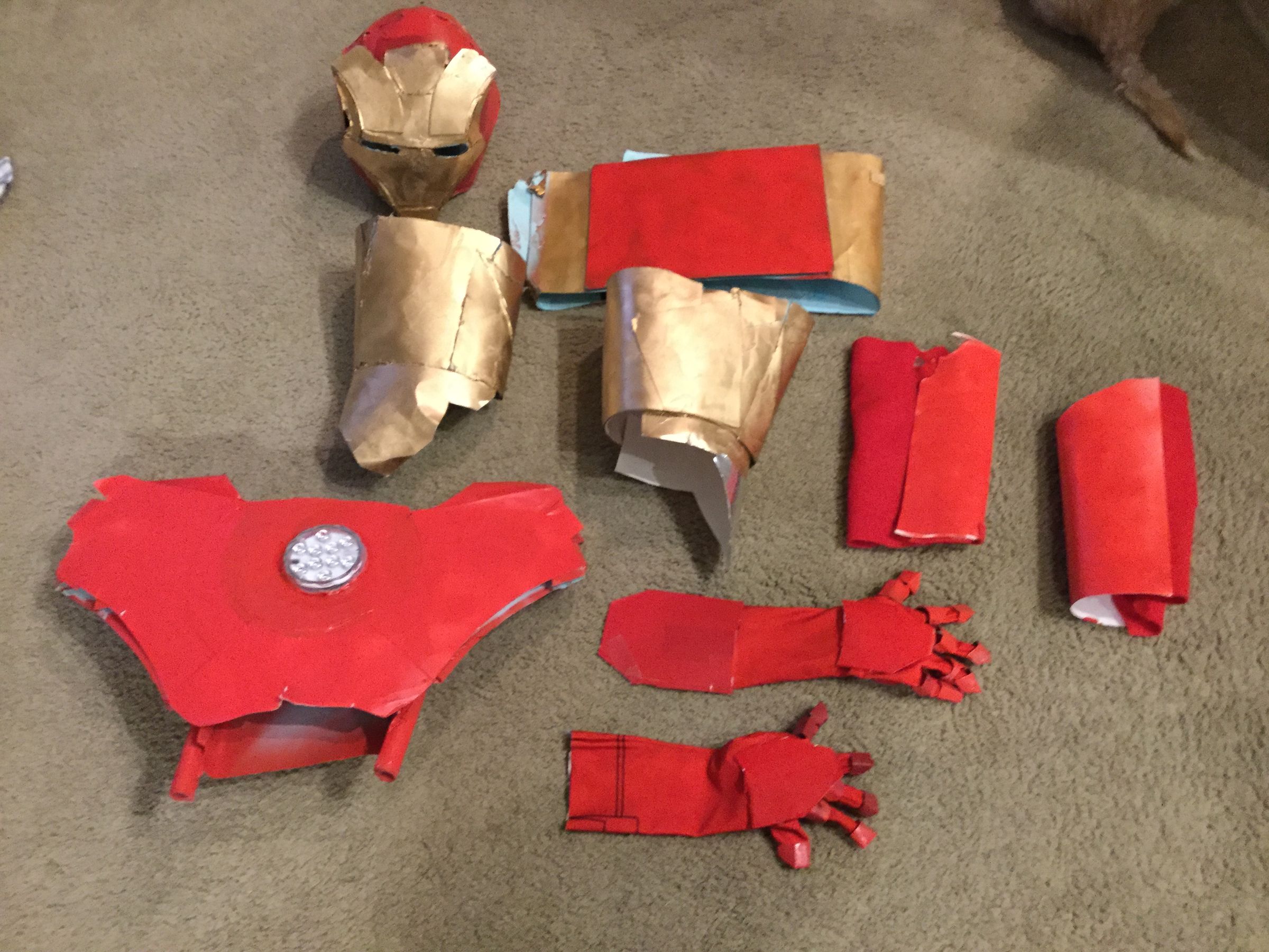 How to Make an Iron Man Costume : 7 Steps - Instructables