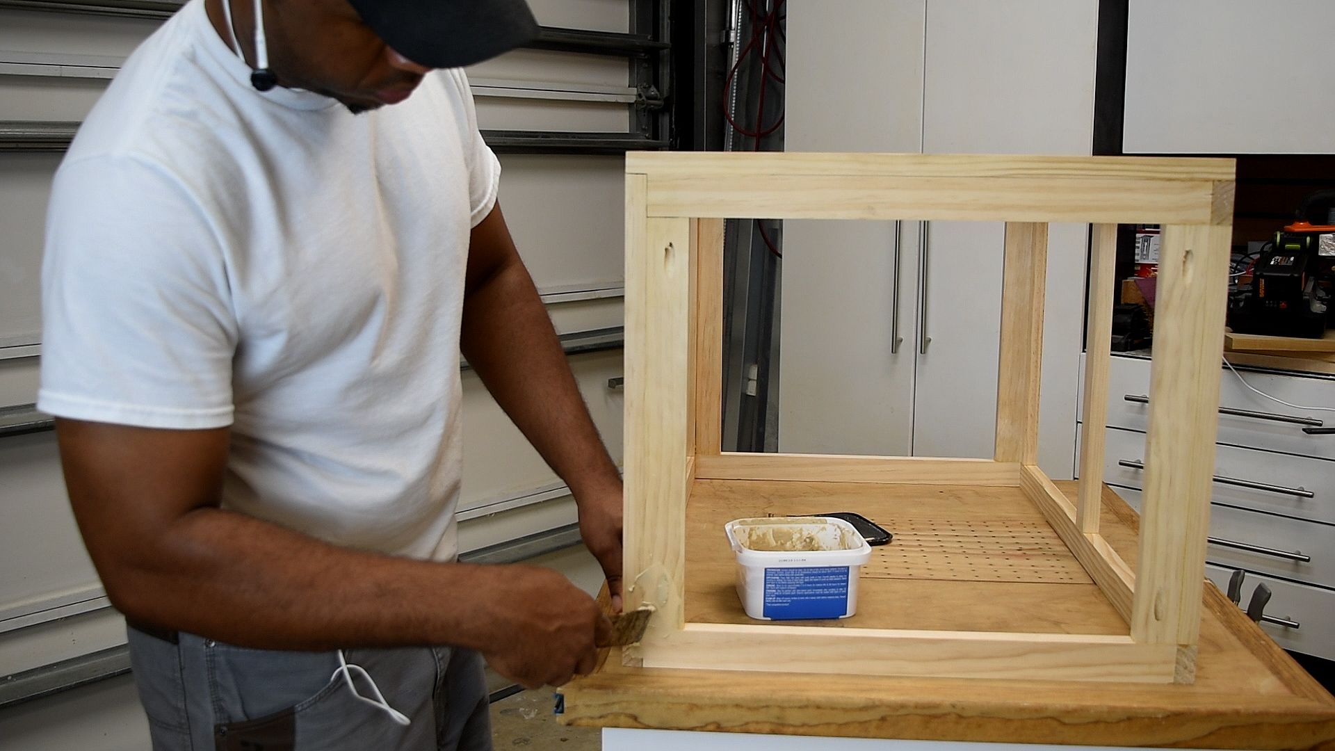 How to Build a PHOTO LIGHT BOX : 7 Steps (with Pictures) - Instructables