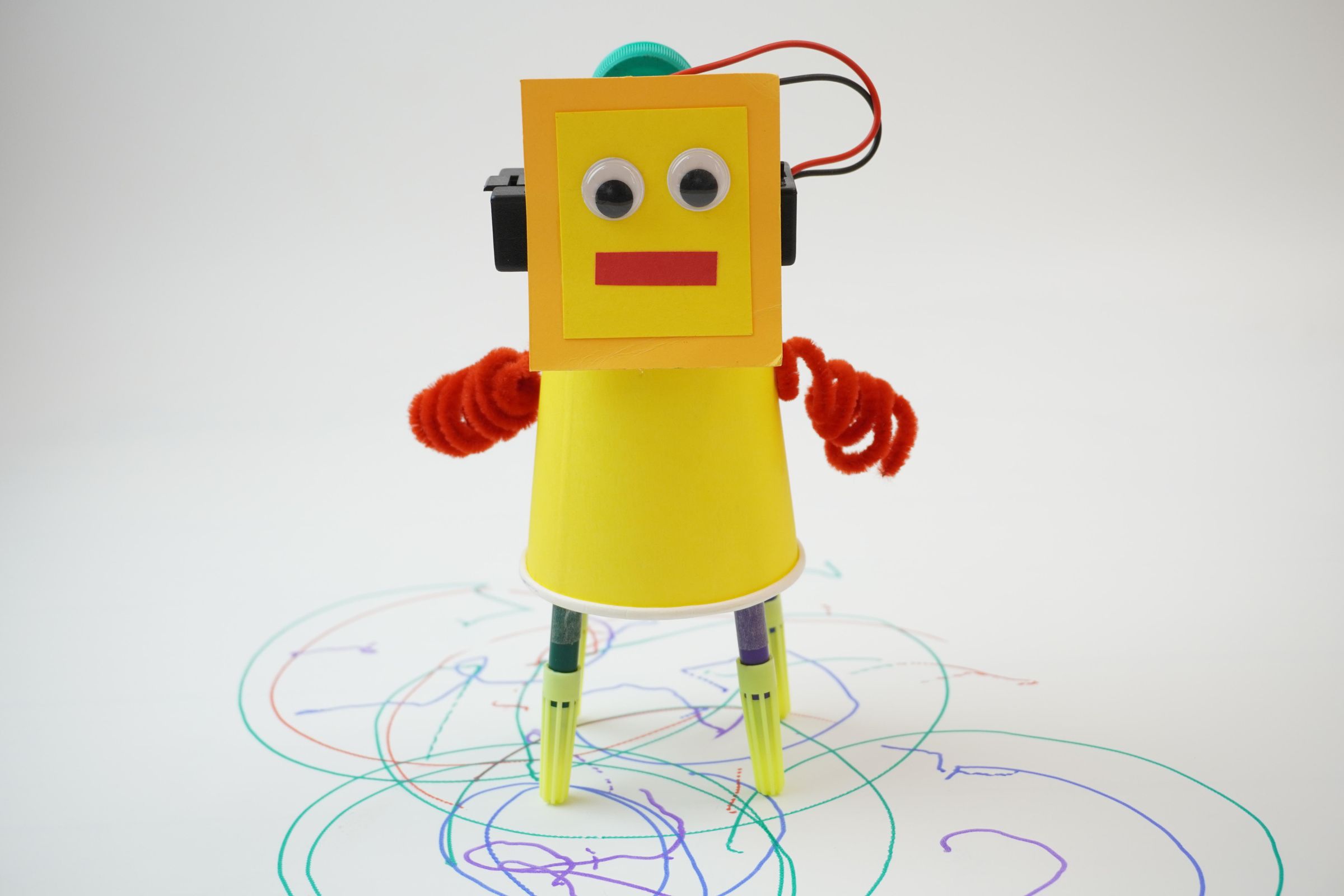 How to Make a Scribble Bot : 4 Steps (with Pictures) - Instructables