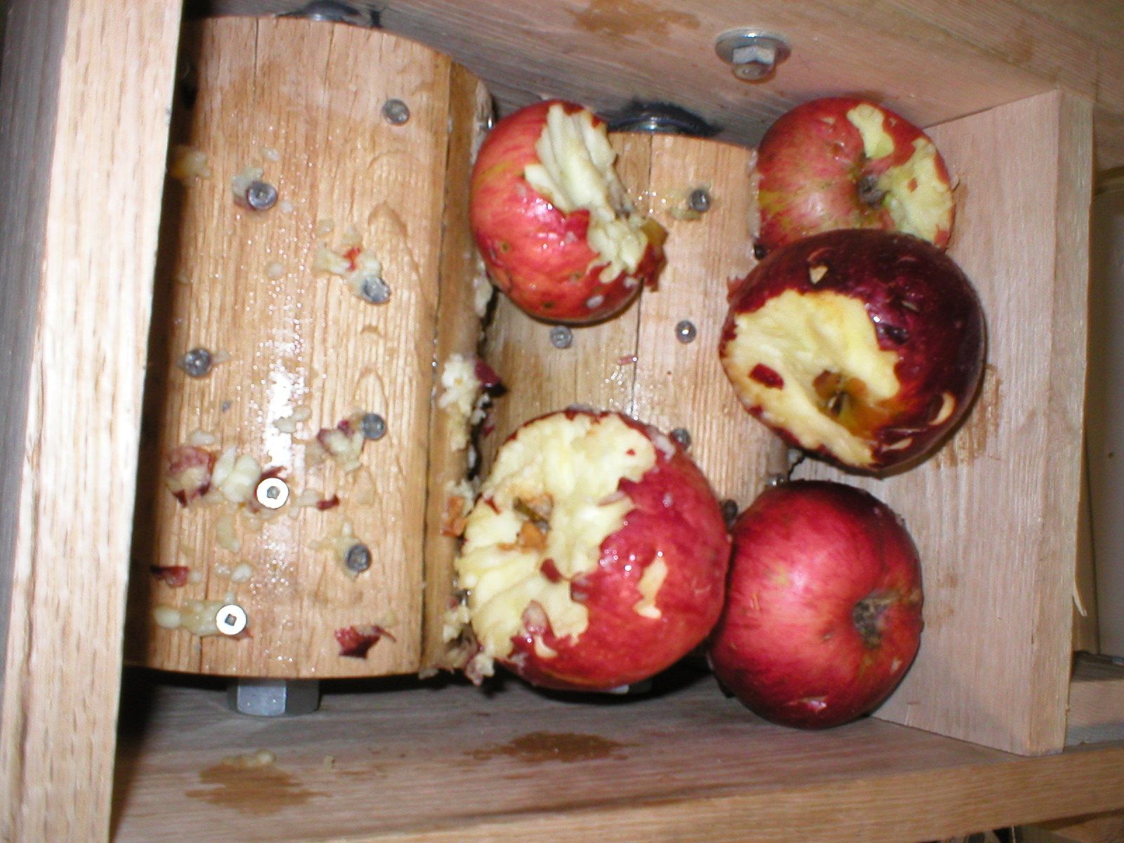 Homemade Cheese and Cider Press : 15 Steps (with Pictures) - Instructables