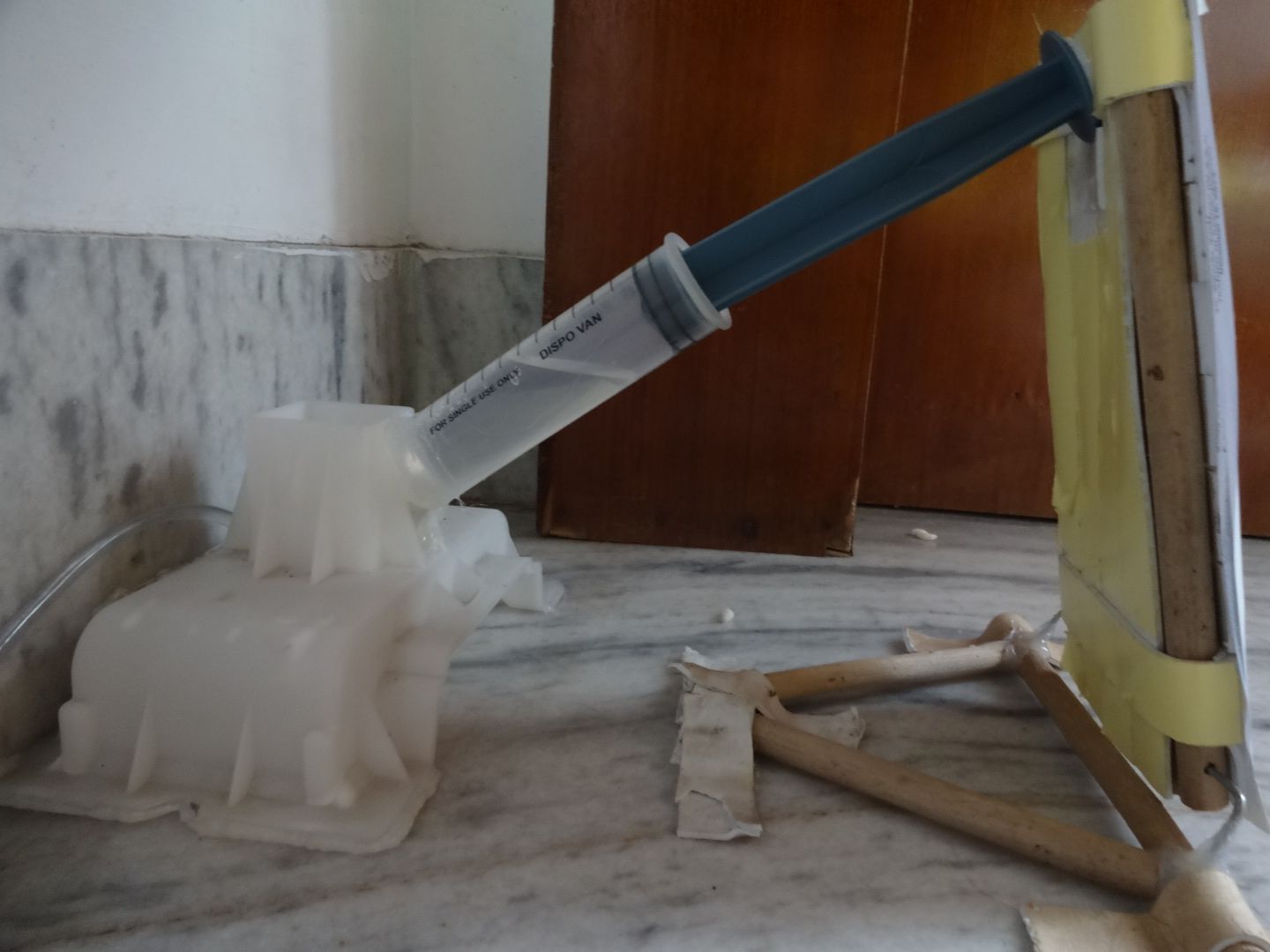 Hydraulic Door Opening System : 4 Steps (with Pictures) - Instructables