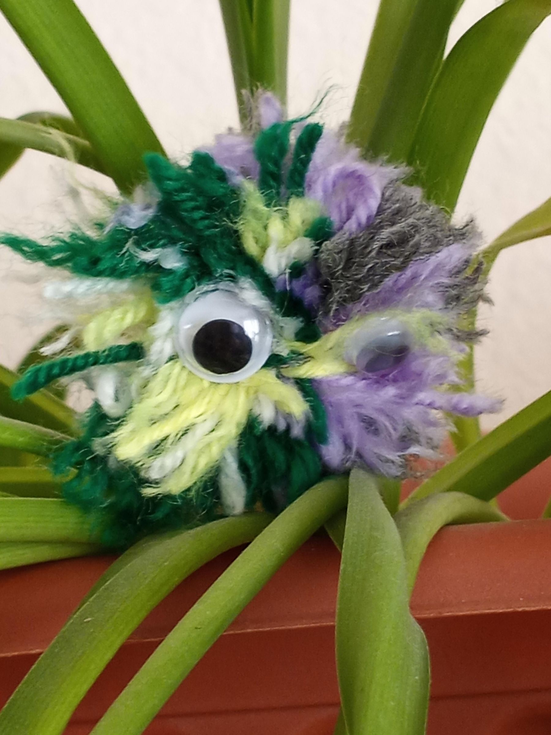 Giant Multi-Colored Fuzz Ball : 7 Steps (with Pictures) - Instructables