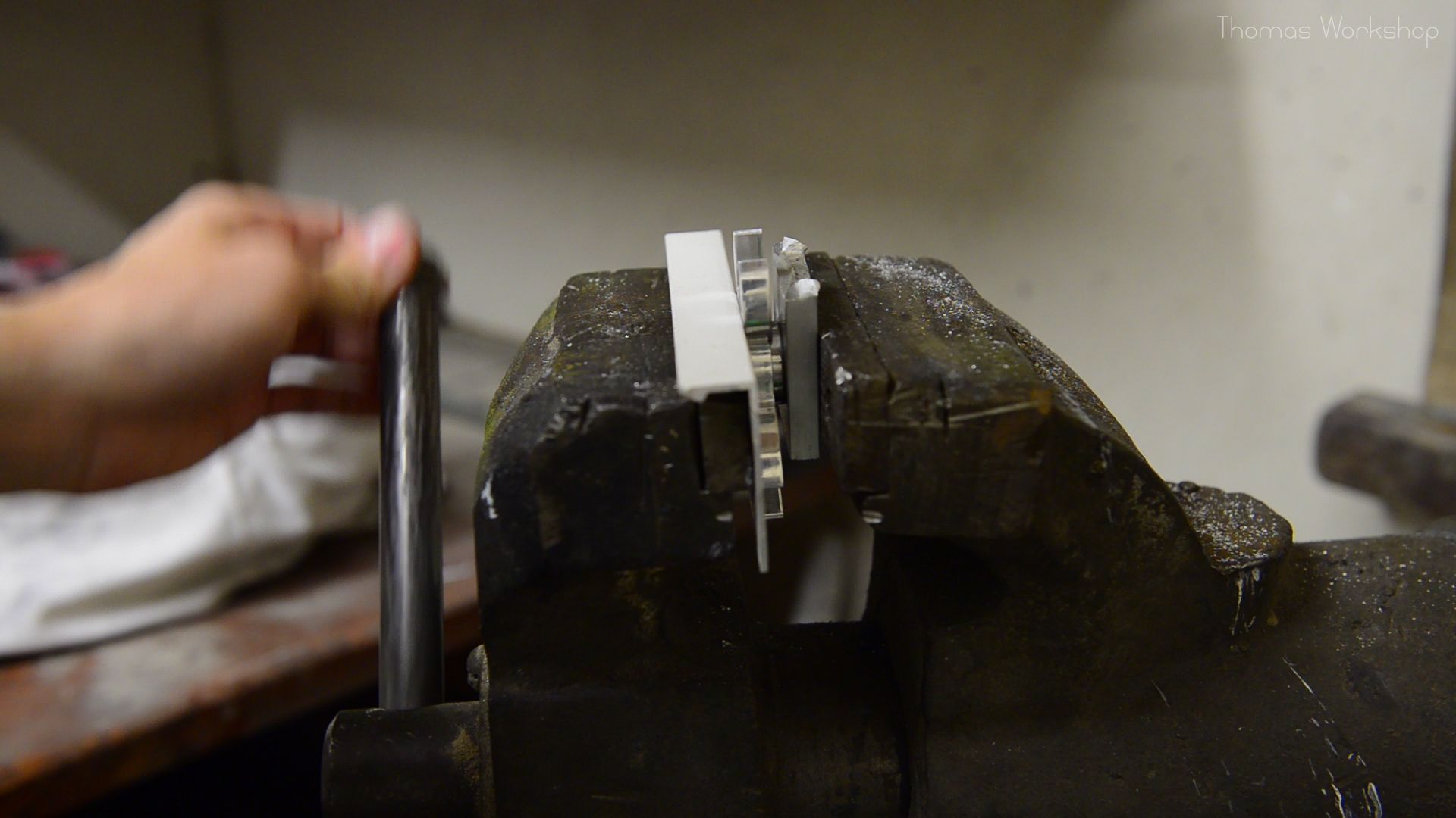 Fidget Spinner - Wrench Spinner : 8 Steps (with Pictures) - Instructables