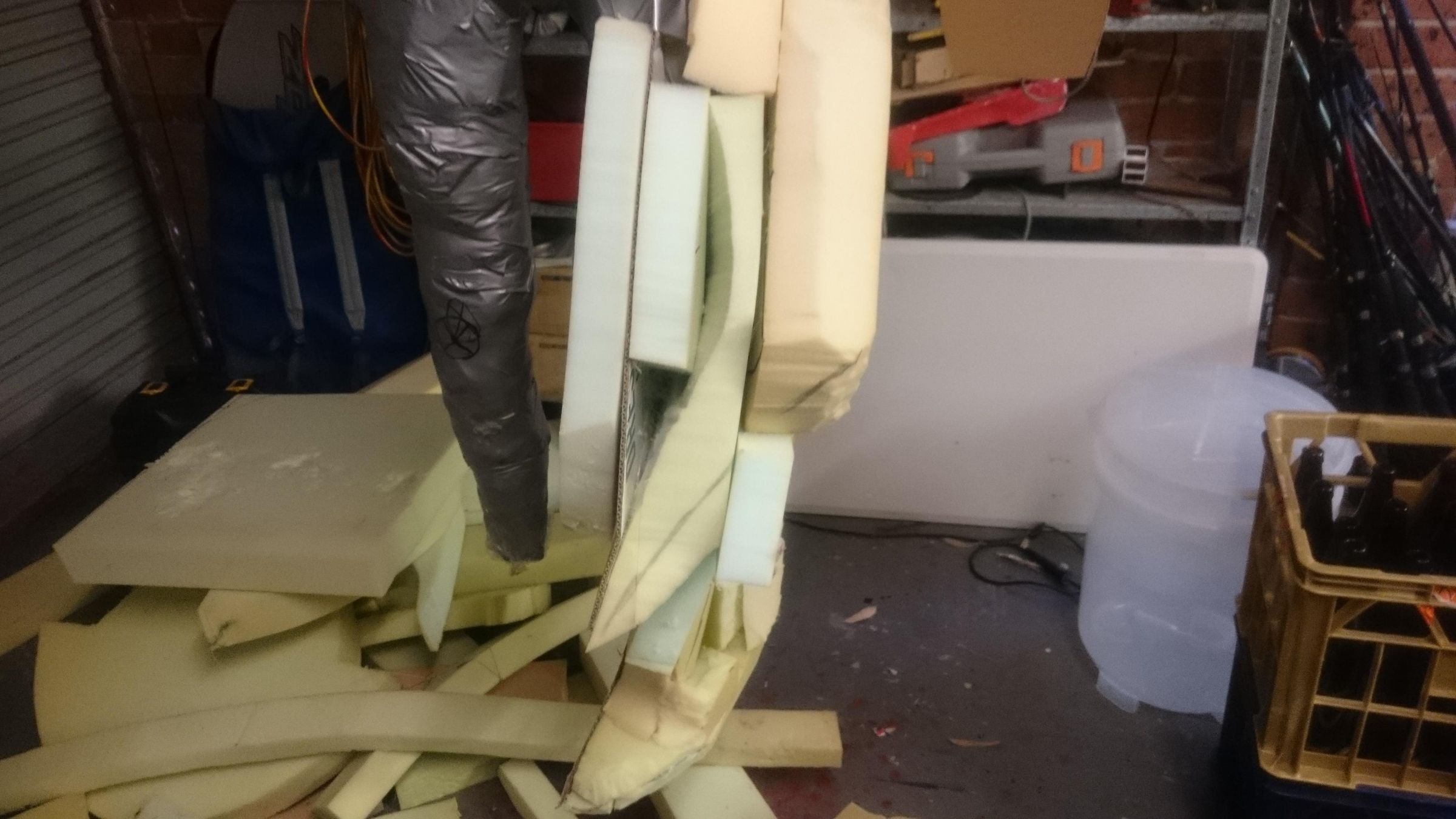 EVA Foam Robot Costume : 16 Steps (with Pictures) - Instructables