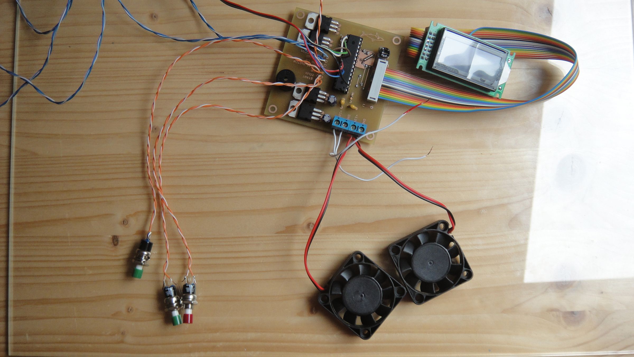 Homemade UV Exposure Box : 4 Steps - Instructables