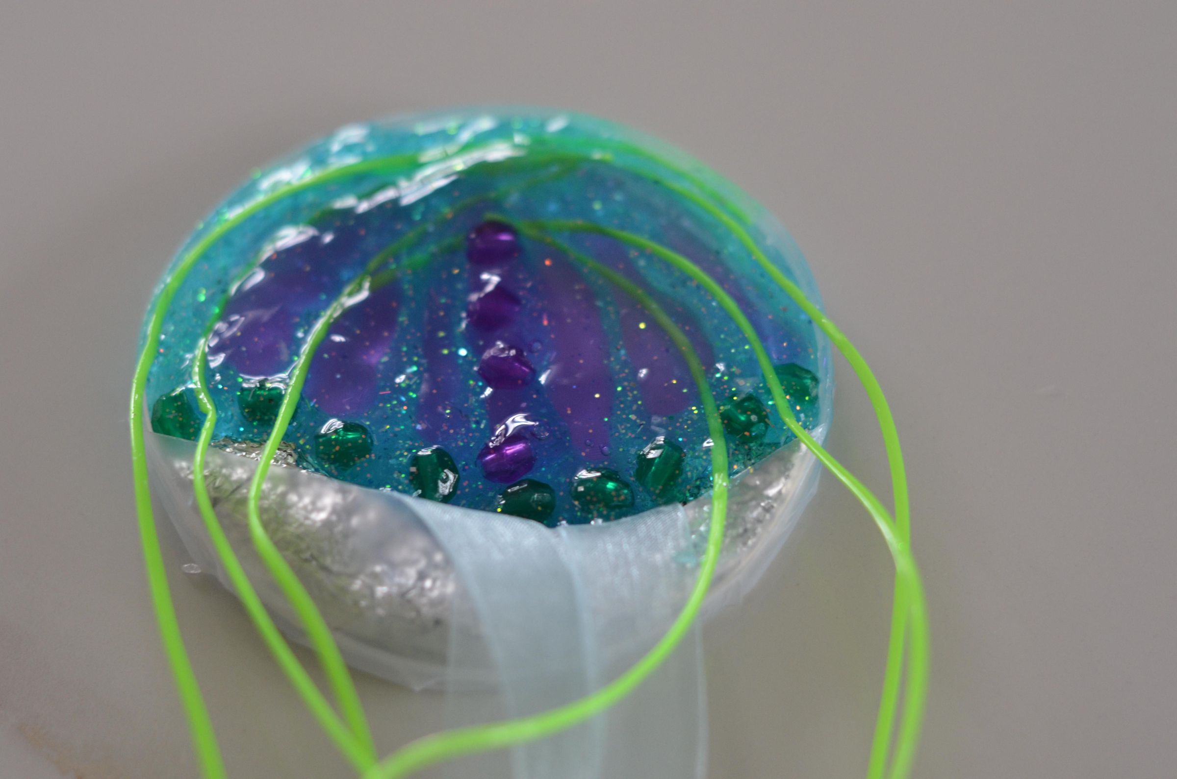 Glitter Glue Jellyfish Suncatchers : 9 Steps (with Pictures ...