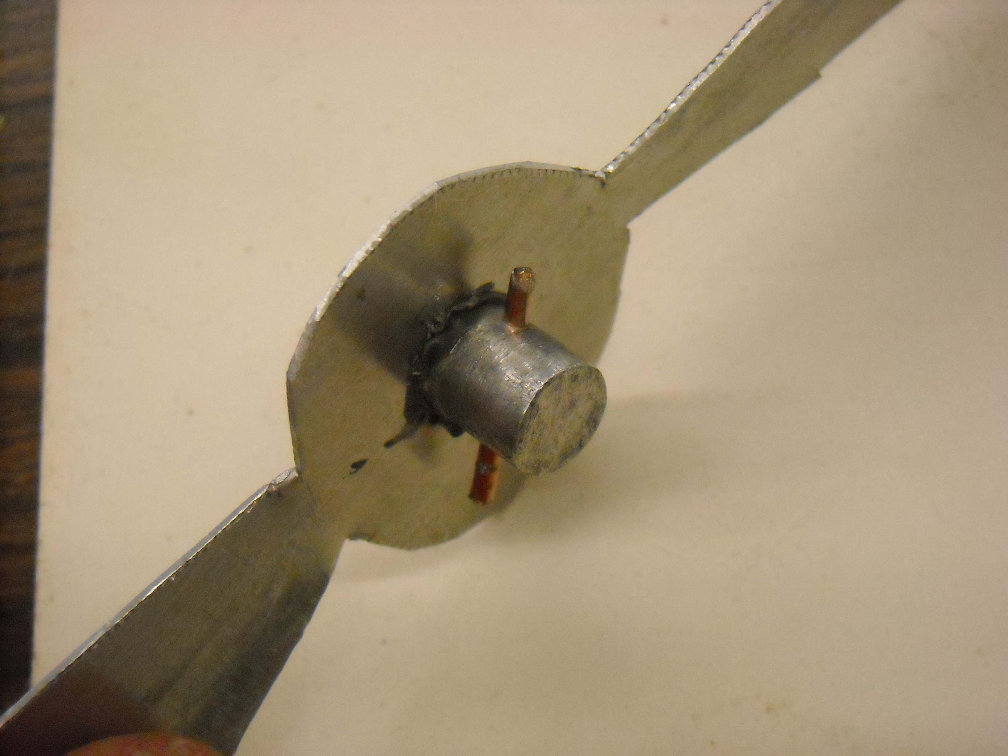 The Super Cool Flying Propeller : 9 Steps (with Pictures) - Instructables