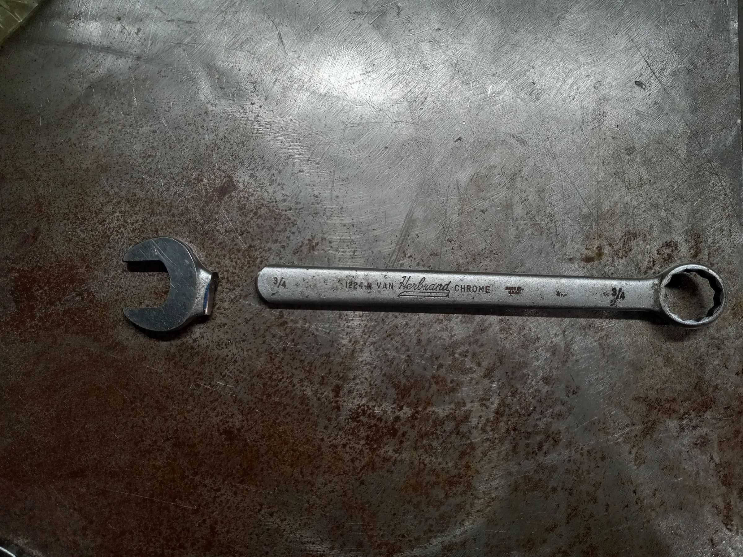DIY Ball Swivel for Vise/Welding Positioner Out of Reclaimed 2x2 ...