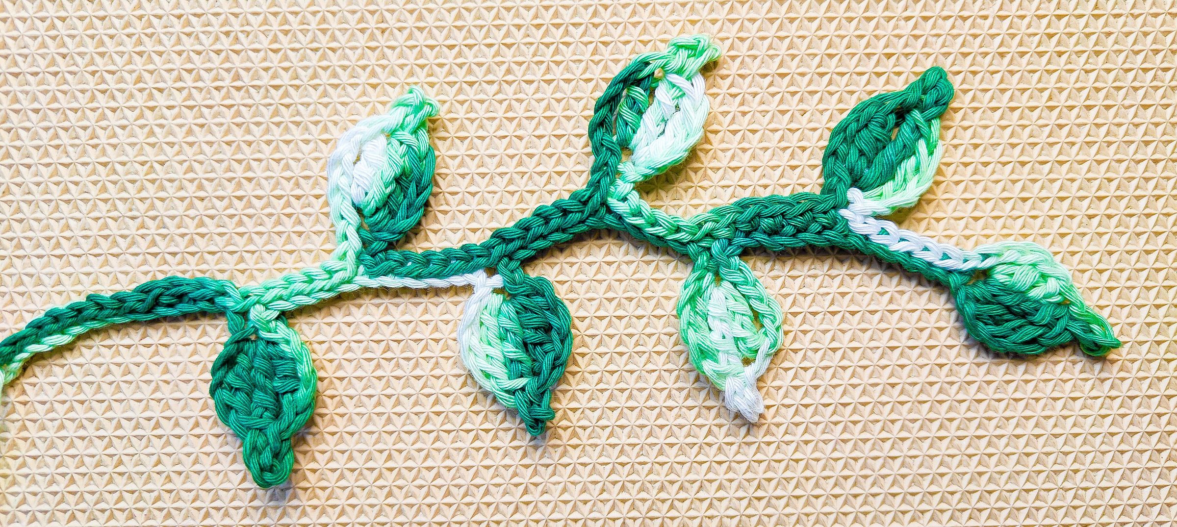 Easy Crochet Leaf Branch : 4 Steps (with Pictures) - Instructables