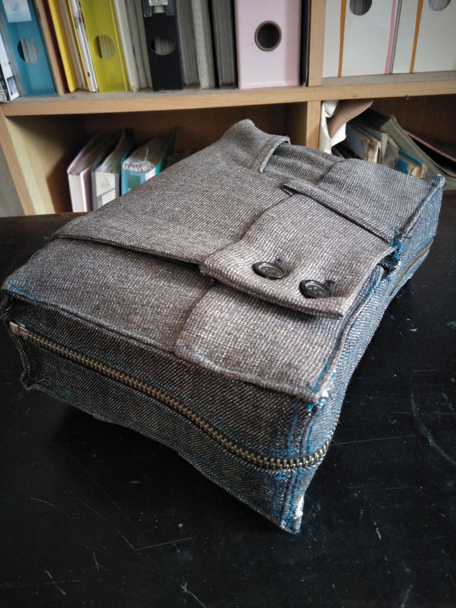 Up-cycled Sewing Kit & Tools Storage Case : 16 Steps (with Pictures ...