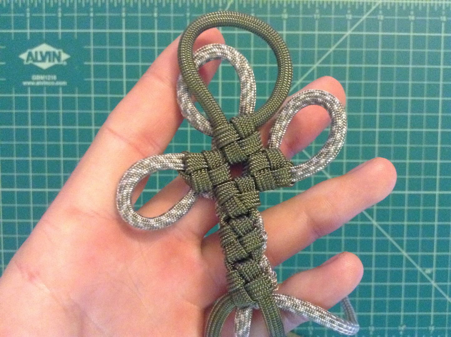 Cross-Knot Cross : 10 Steps - Instructables