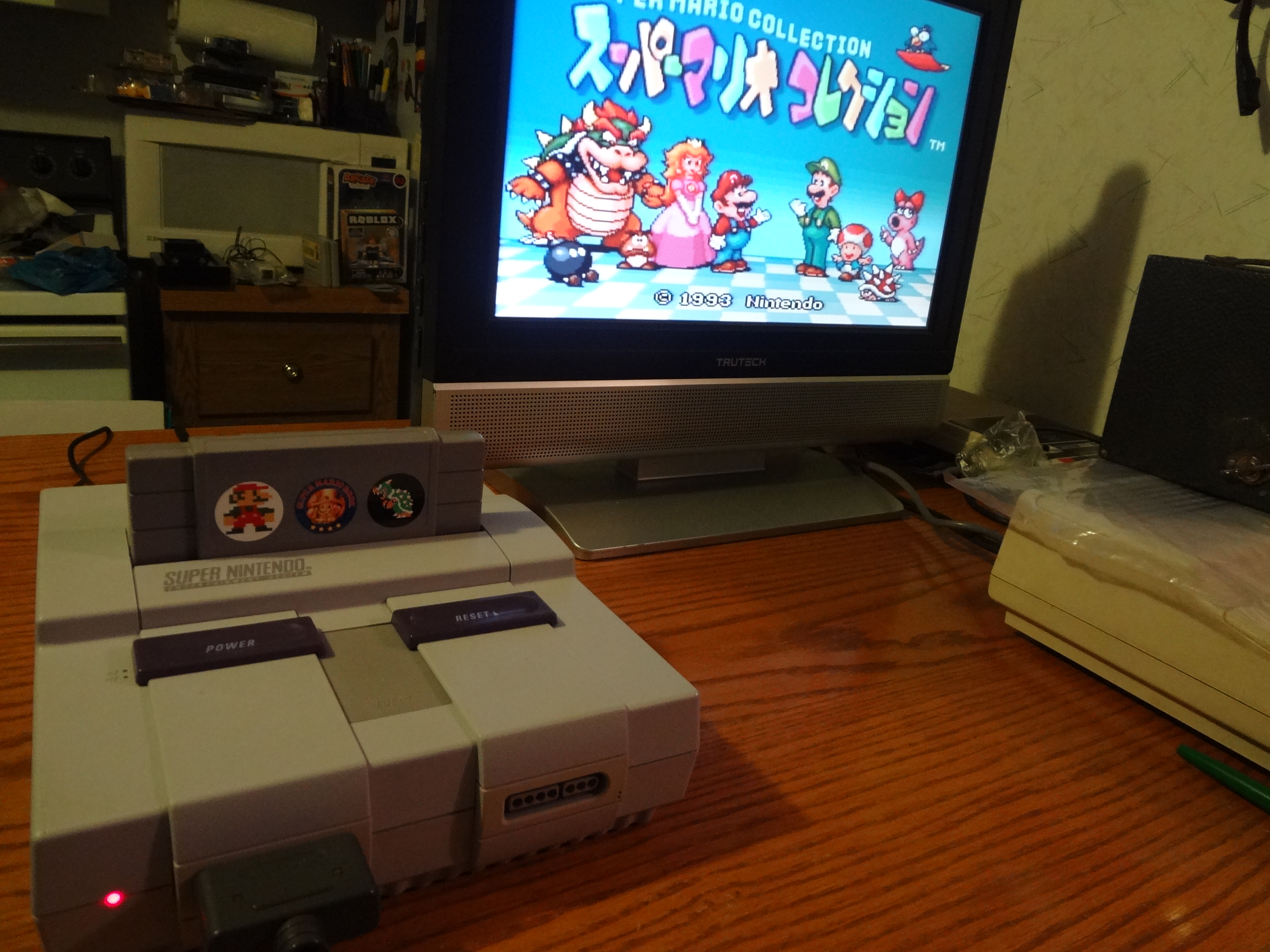 Super Nintendo Power Plug Input Replaced With Common Style. : 5 Steps ...