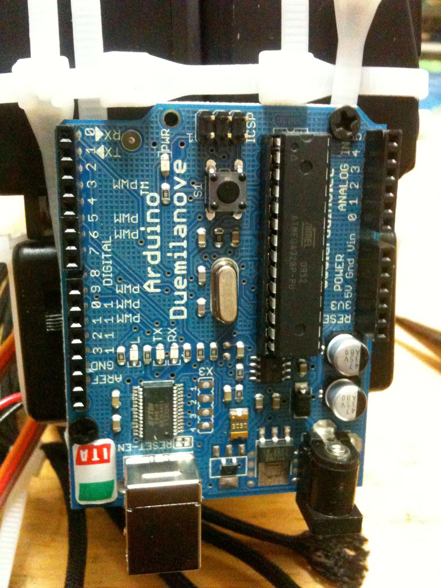 Power Laces- the Auto Lacing Shoe : 9 Steps (with Pictures) - Instructables