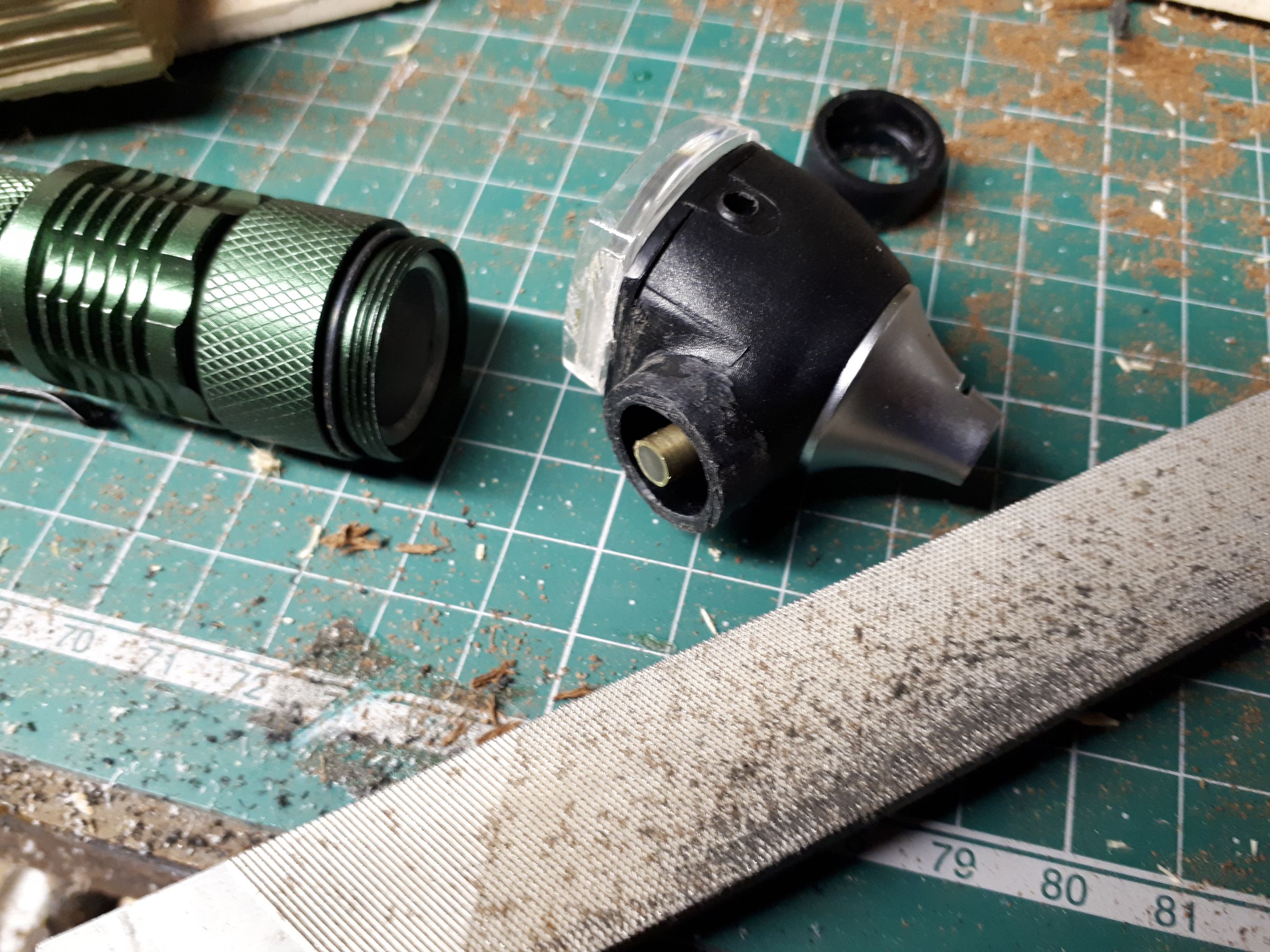 Micro LED Otoscope/Auroscope (for Visiting Bag) : 3 Steps - Instructables
