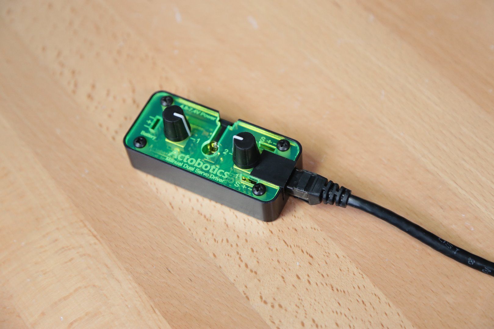 How to Use the Actobotics Servo Controller : 7 Steps - Instructables