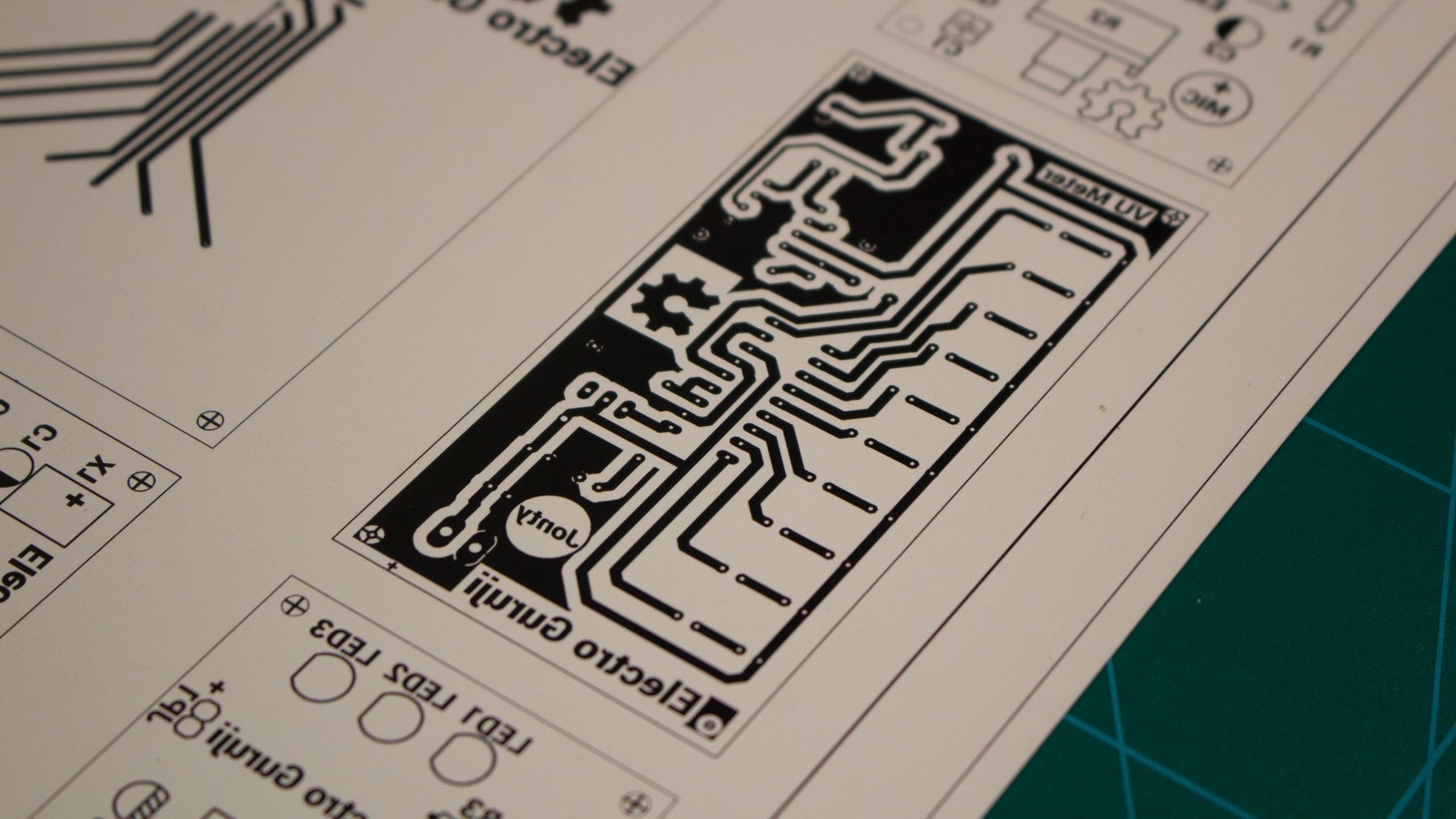 How to Make a PCB at Home : 9 Steps - Instructables