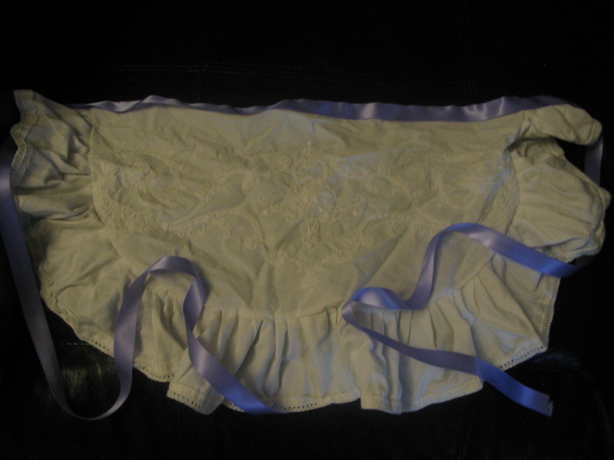 Easy Frilly Pinny - Burlesque Dance Prop : 5 Steps - Instructables