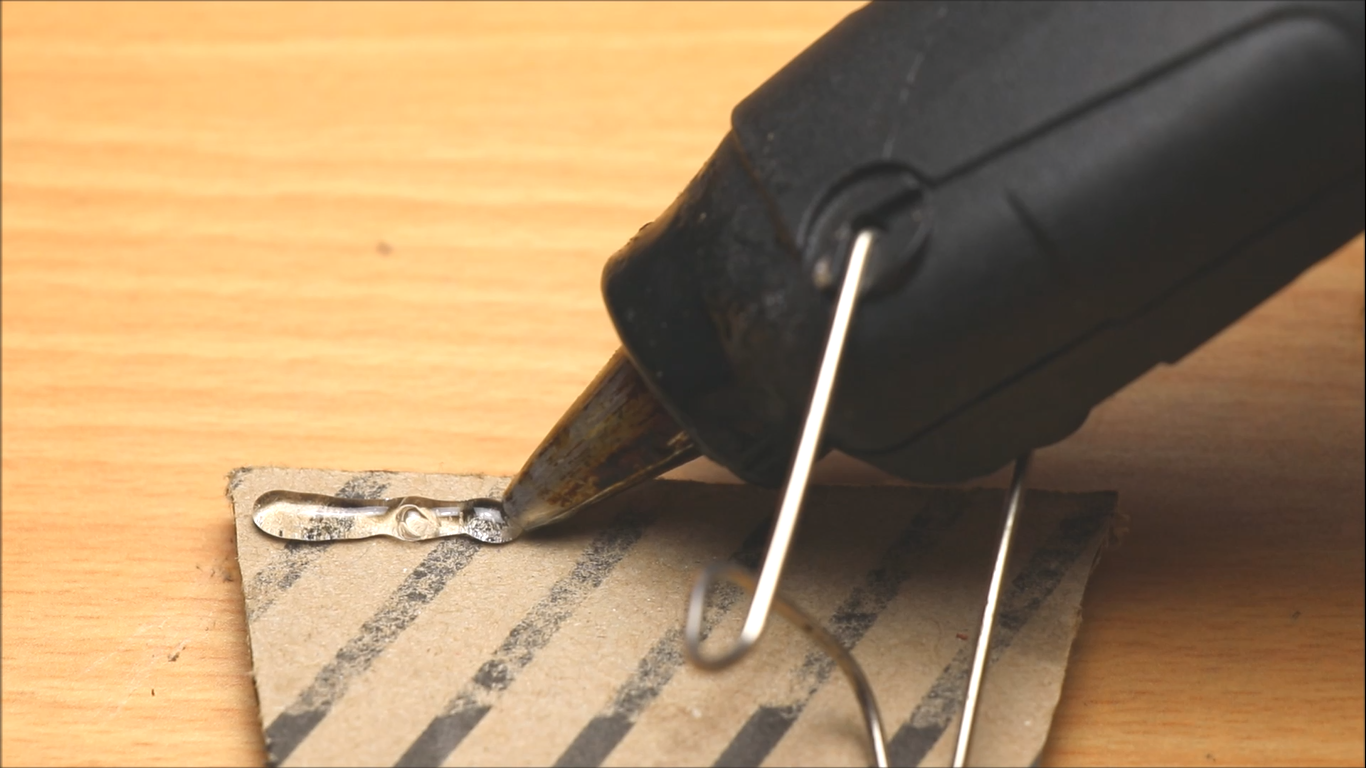 DIY Mini Solar Car : 4 Steps - Instructables