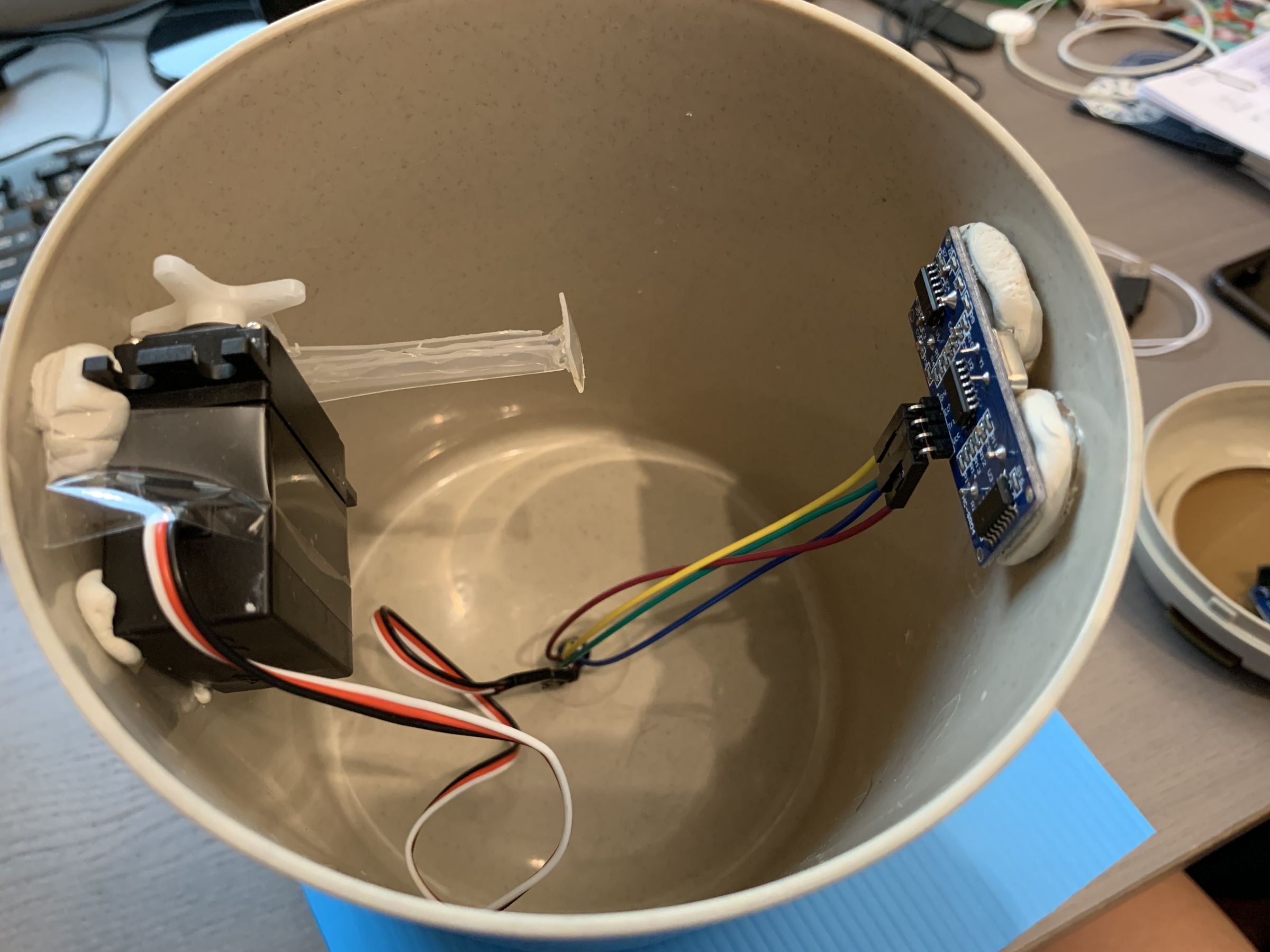 Smart Garbage Can With a Car : 5 Steps - Instructables