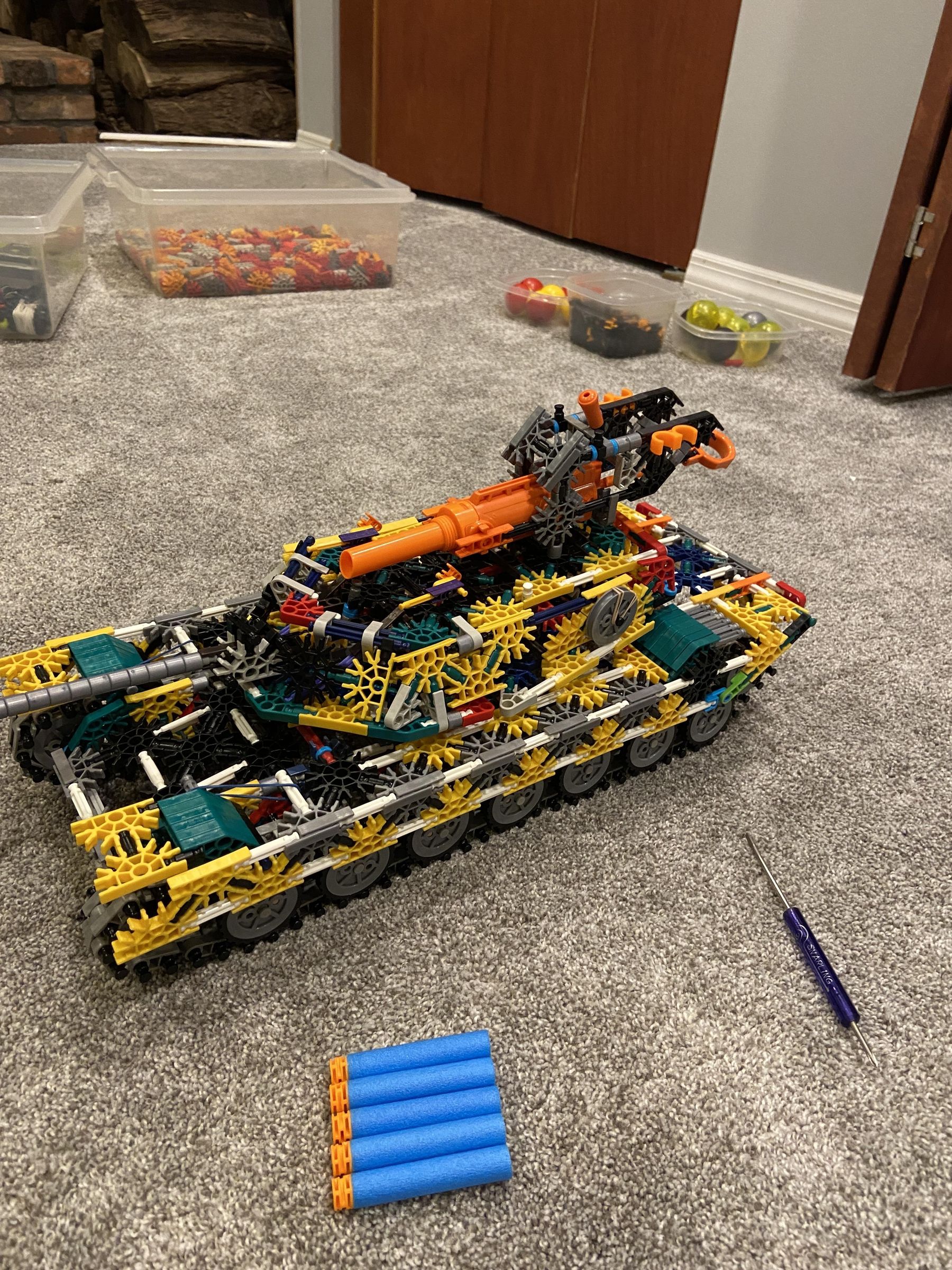 K'nex Tank M1 Abrams : 5 Steps - Instructables