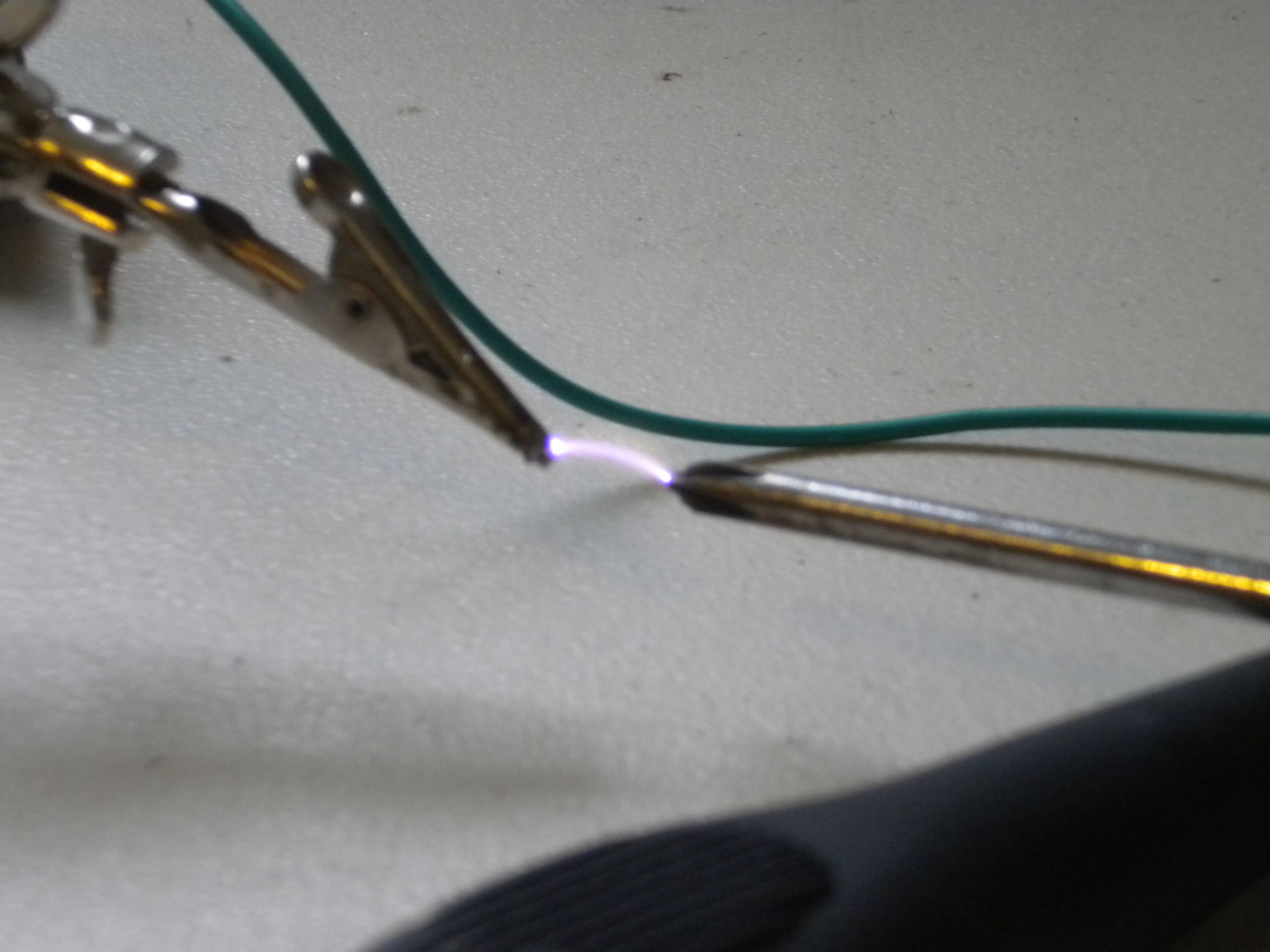 Simple Flyback Driver Gives Powerful Arcs - Instructables