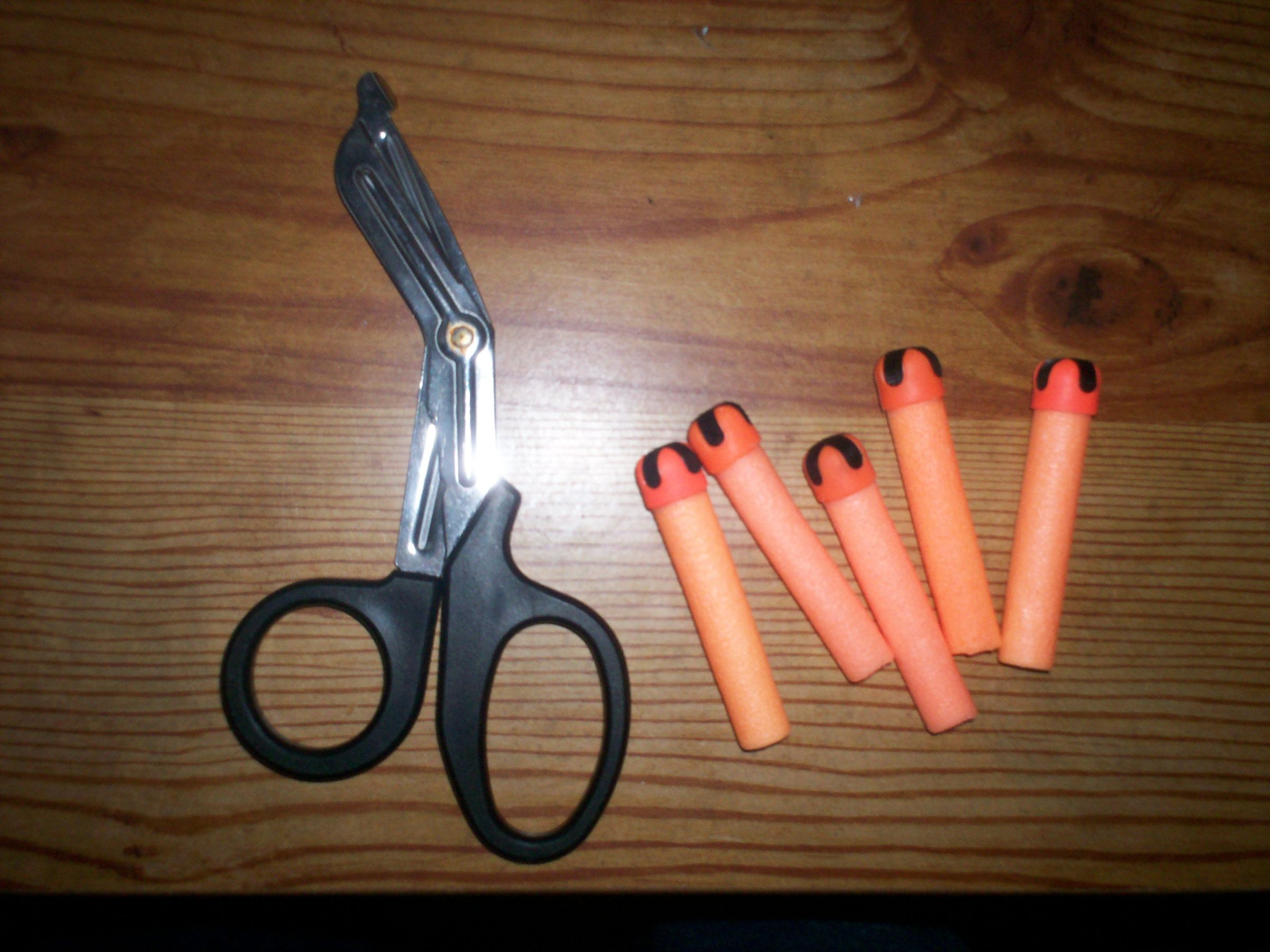 How to Mod a Nerf Dart to Fire in Your Longshot CS-6. : 3 Steps ...