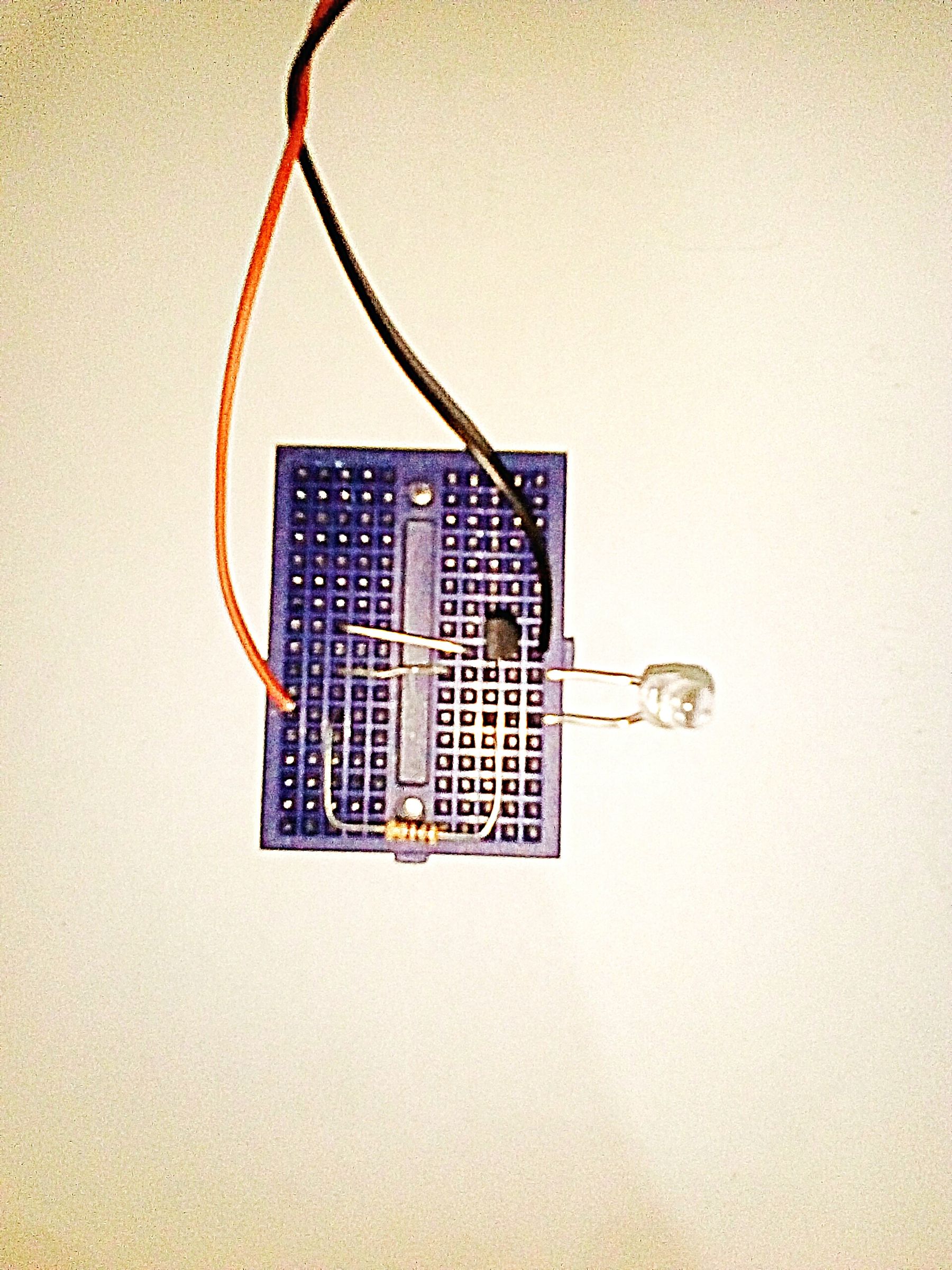 Touch Switch Using Transistor : 3 Steps - Instructables