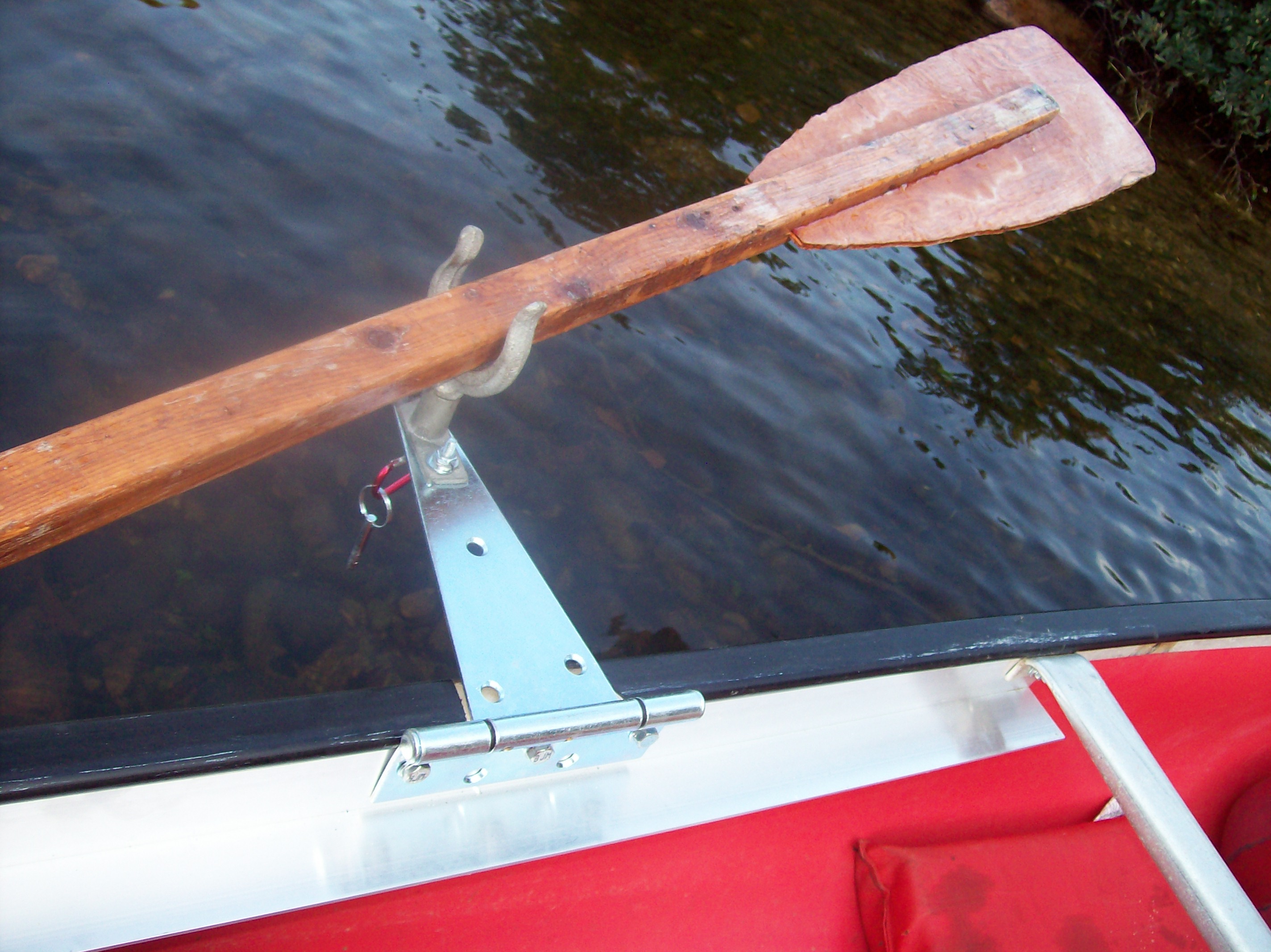 How to Row a Canoe for Fishing or Excercise, the Cheap, Fast Row Boat ...