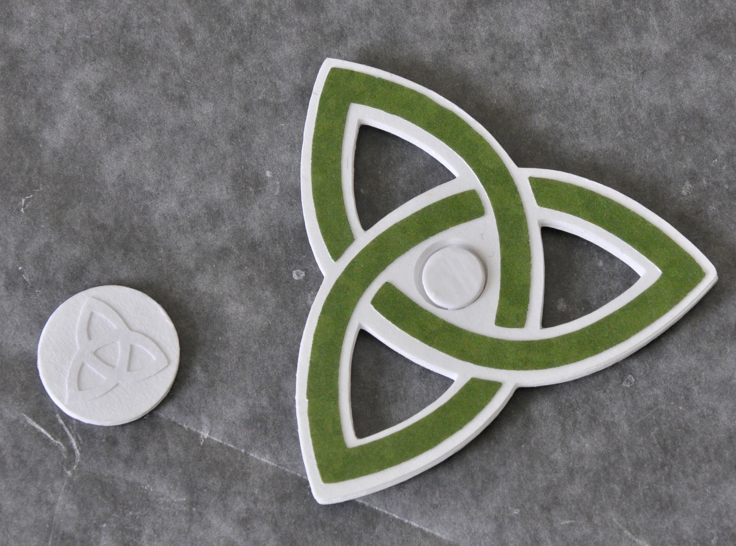 Paper Fidget Spinner : 7 Steps (with Pictures) - Instructables