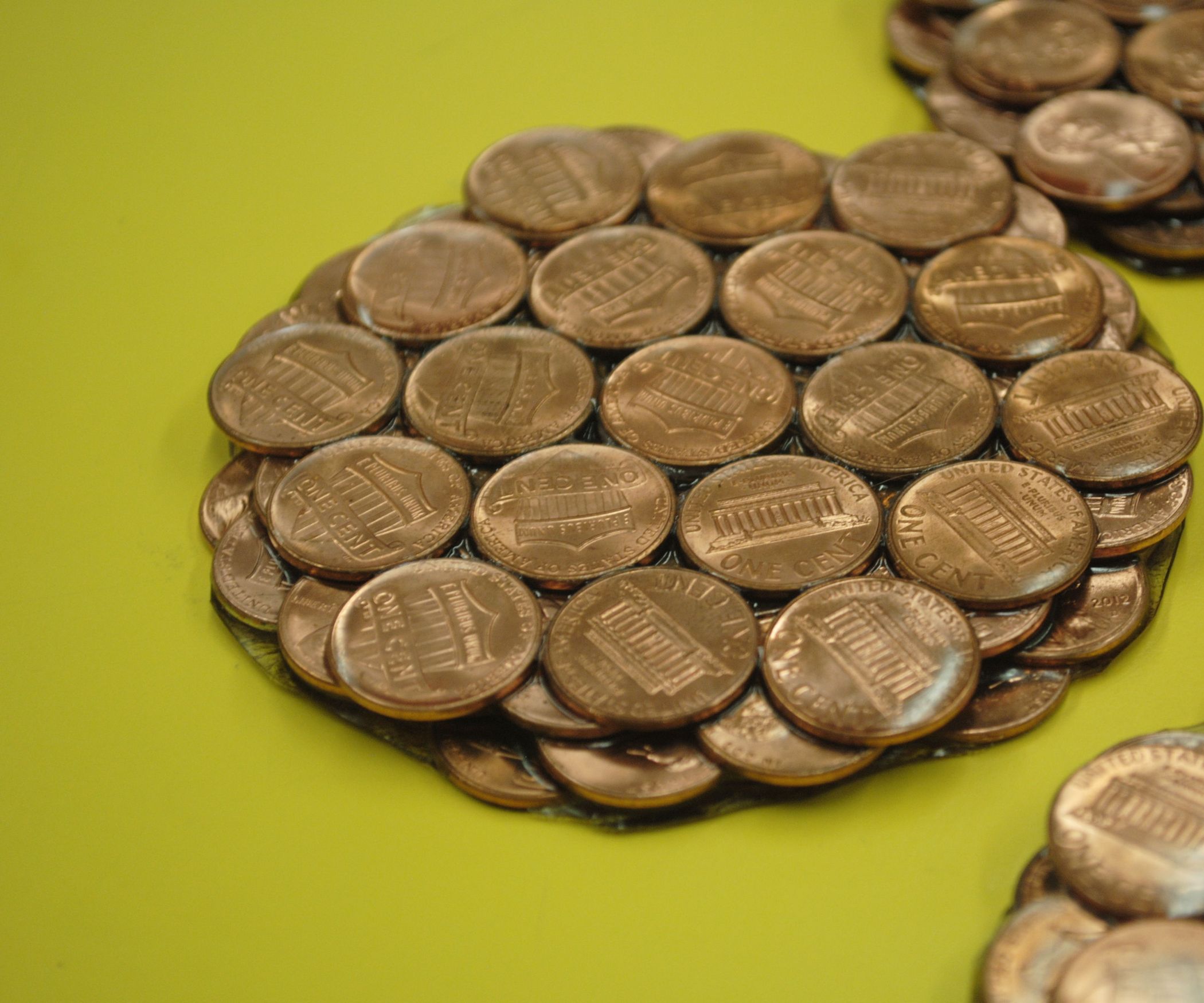 Penny Spiral Coaster : 4 Steps (with Pictures) - Instructables