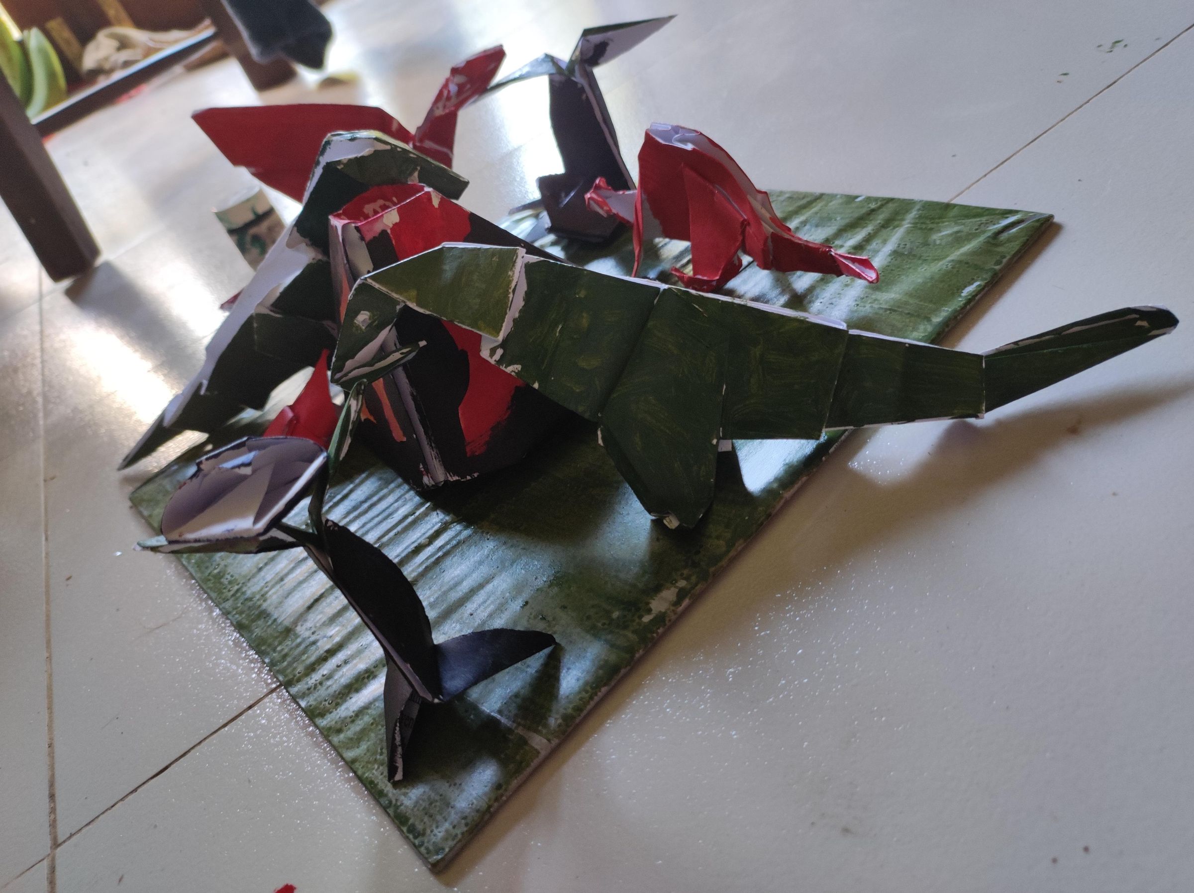 Origami Jurassic Park : 7 Steps - Instructables