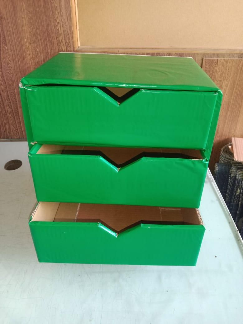 How to Make a DIY Drawer With Corrugated Boxes at Home? : 12 Steps ...