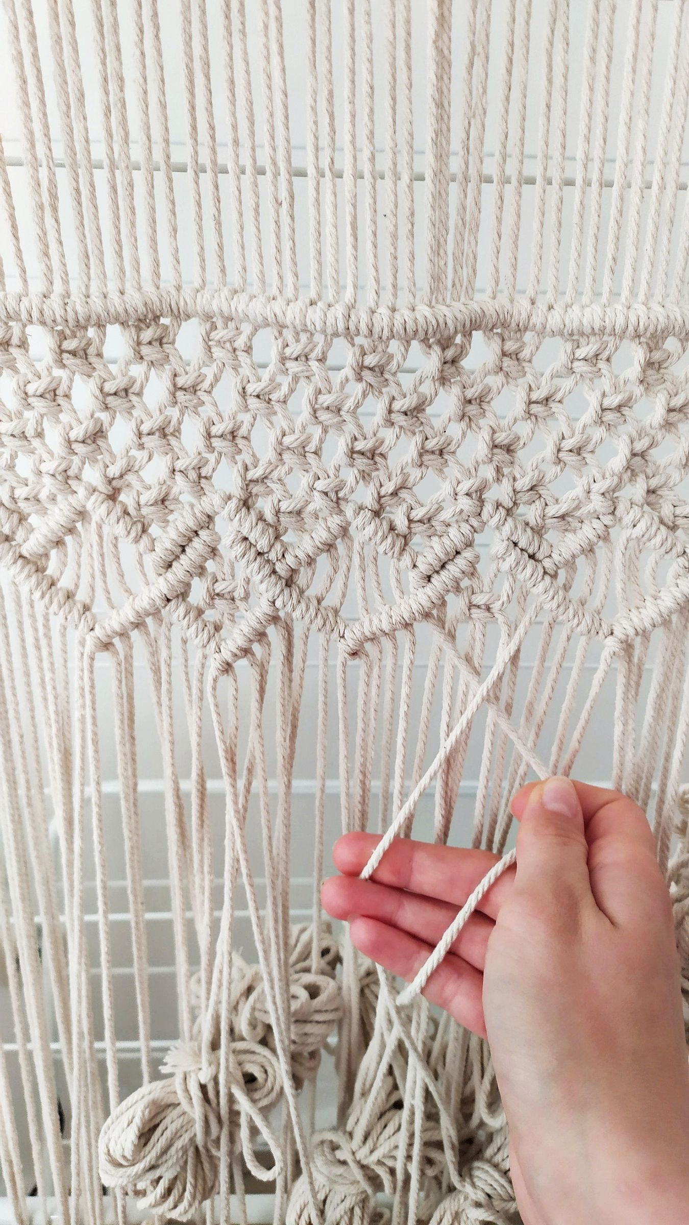 How to Make a Bohemian Macrame Rug : 14 Steps (with Pictures ...