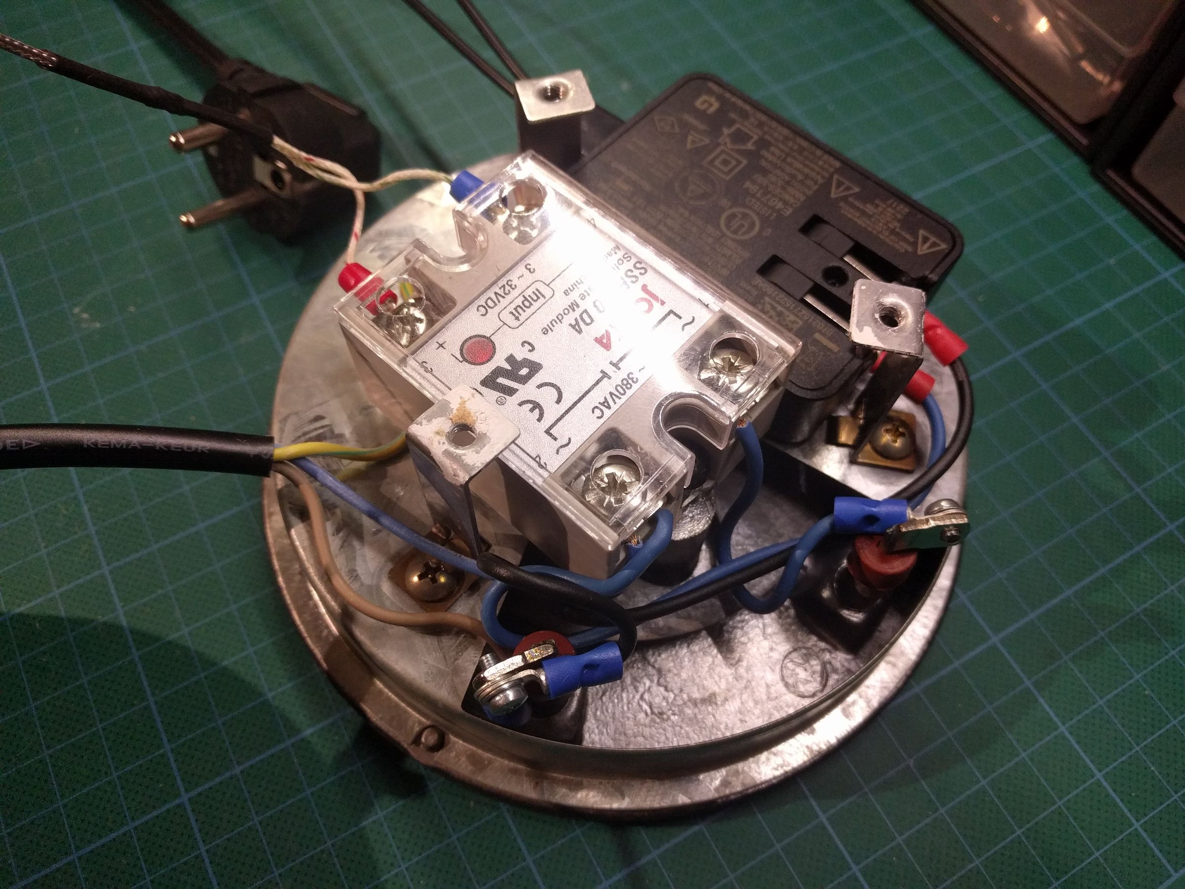 Reflow Soldering Hotplate : 5 Steps (with Pictures) - Instructables