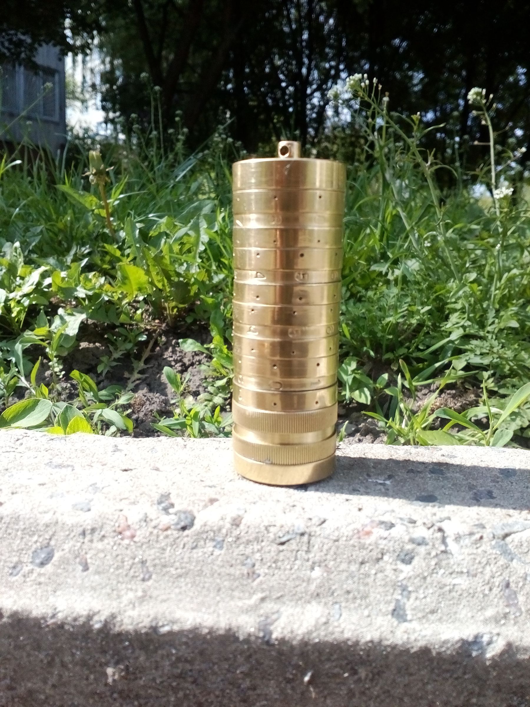 Cryptex Type_a. Flash Drive Holder/wallet - Instructables