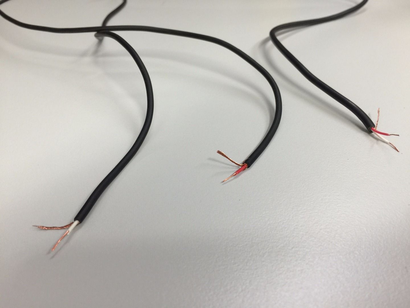 How to Build Your Own 3,5mm-jack-to-cinch-cable : 9 Steps - Instructables
