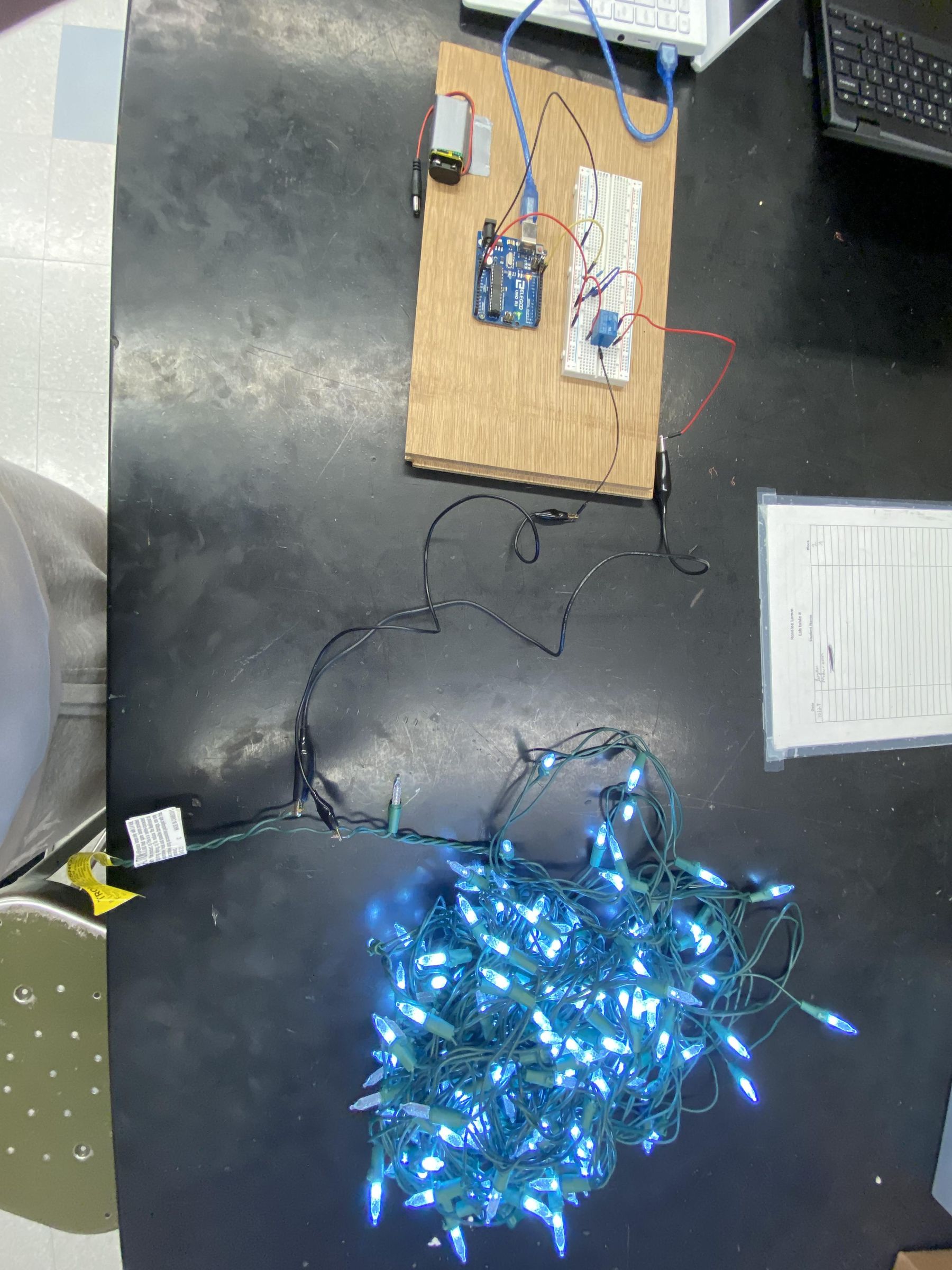 Christmas Lights Controlled by Arduino Relay Switch : 4 Steps ...