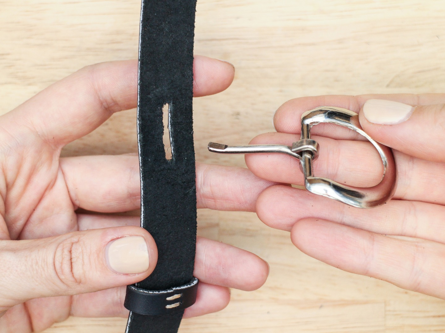 Leather Hardware: Buckles and Clasps : 9 Steps - Instructables