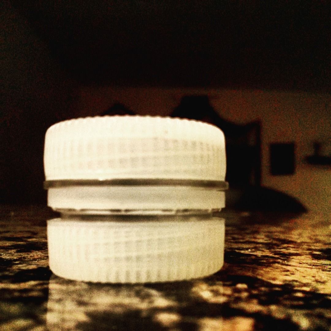 Bottle Cap Containers : 8 Steps - Instructables