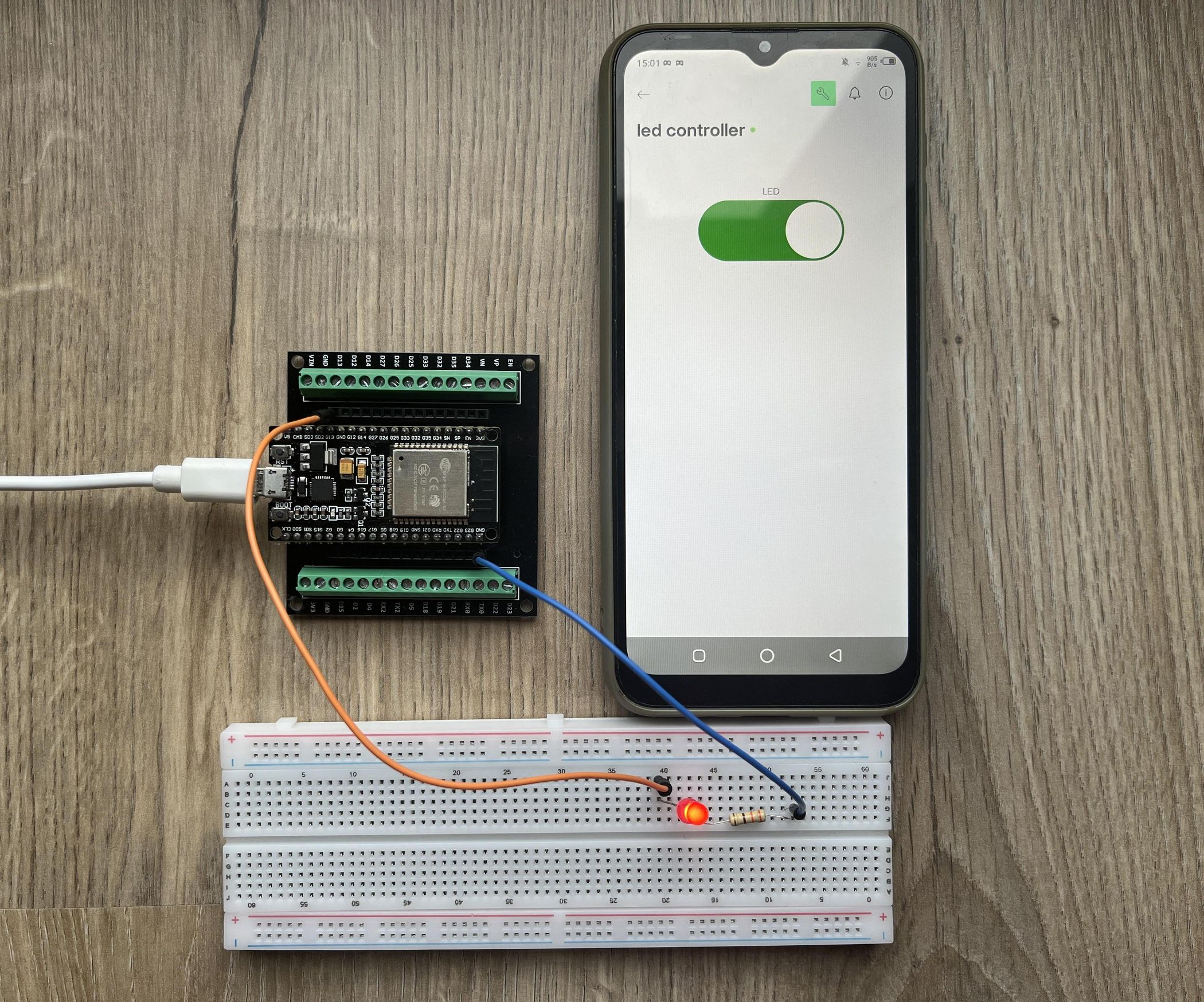 Turn on a LED From Your Cell Phone Using ESP32 and Blynk (Step-by-Step ...