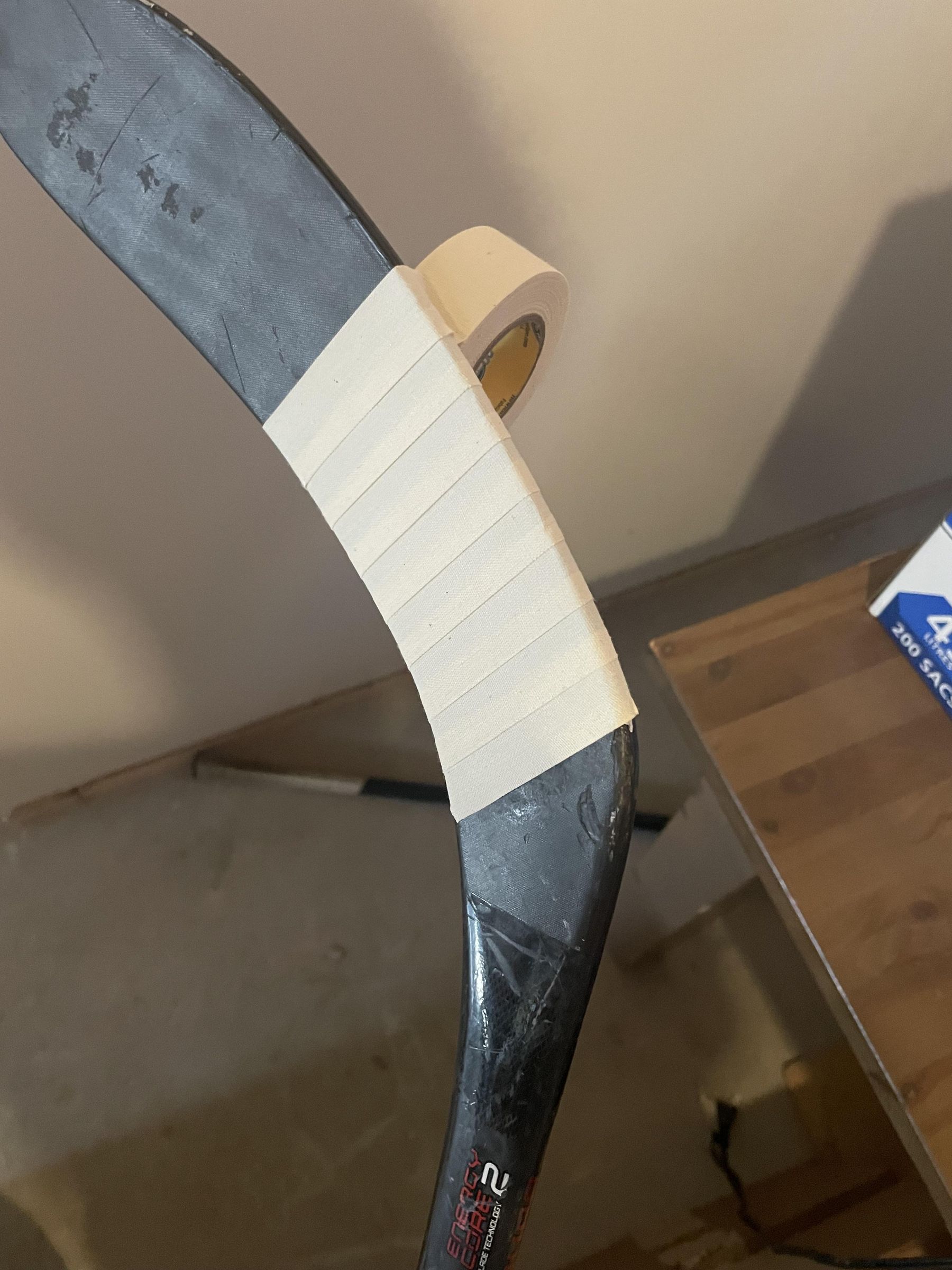 How to Tape a Hockey Stick : 6 Steps - Instructables
