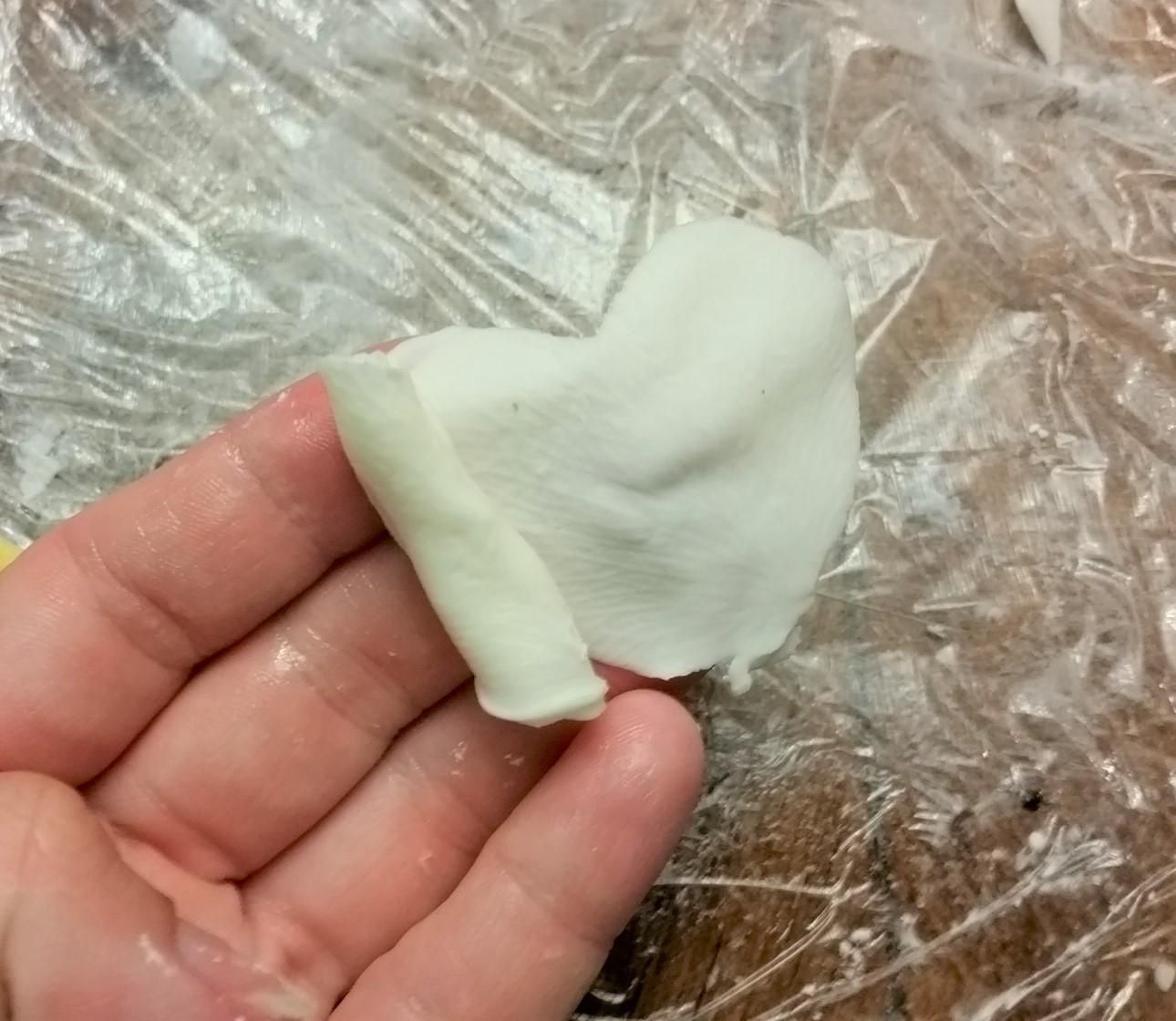 Realistic Edible Modeling Chocolate Roses : 7 Steps (with Pictures ...