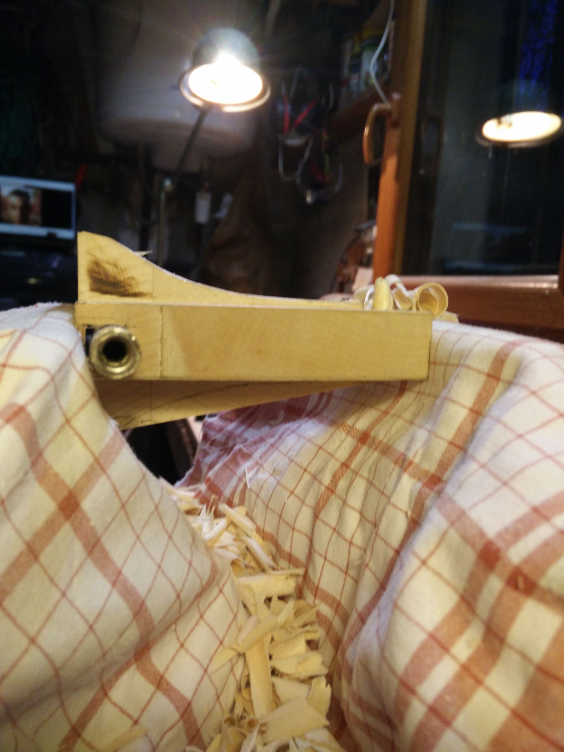How to Make an Acoustic Guitar : 27 Steps (with Pictures) - Instructables