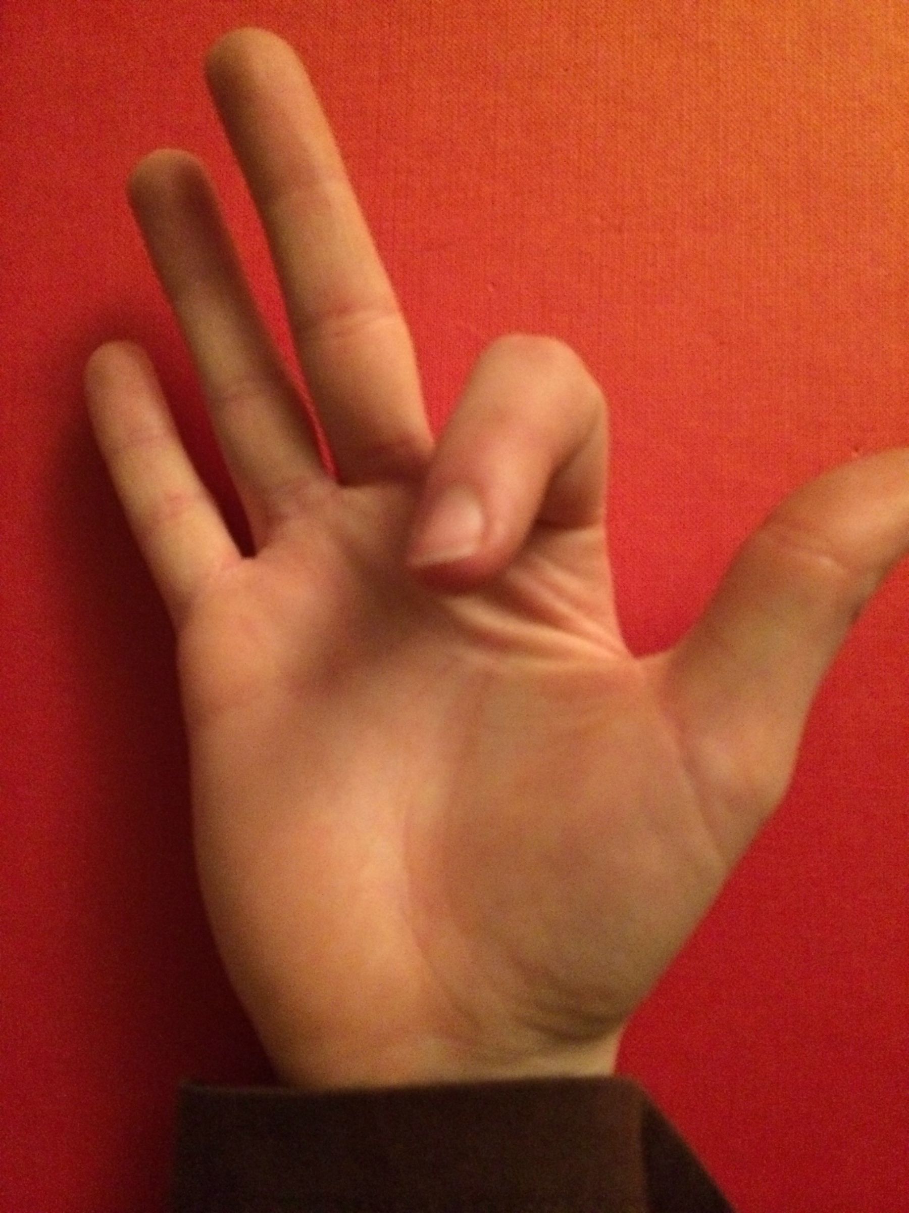 How to Count in Binary With Nothing But Your Hands : 8 Steps ...