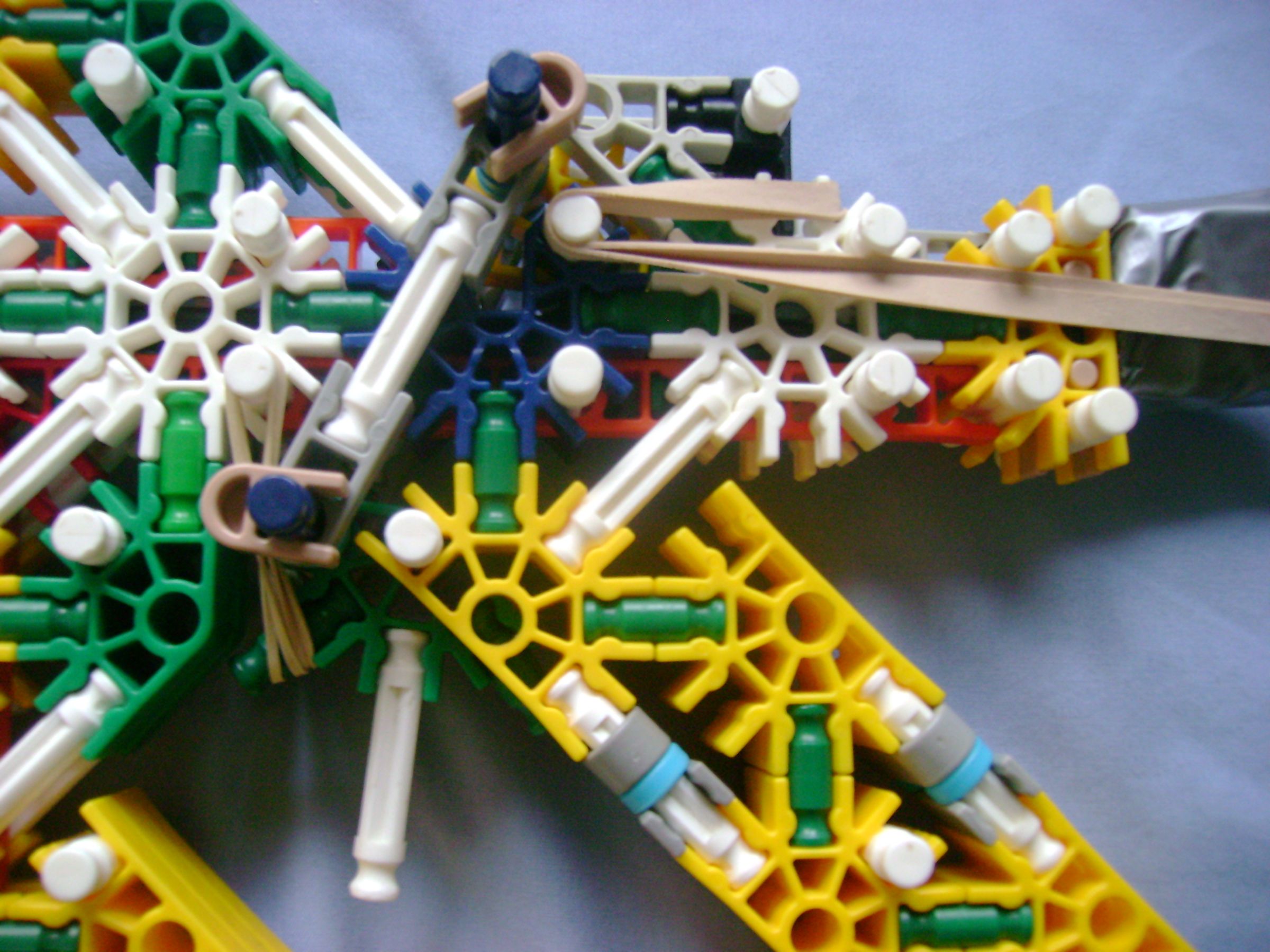 Knex Compact AST Pistol : 9 Steps - Instructables