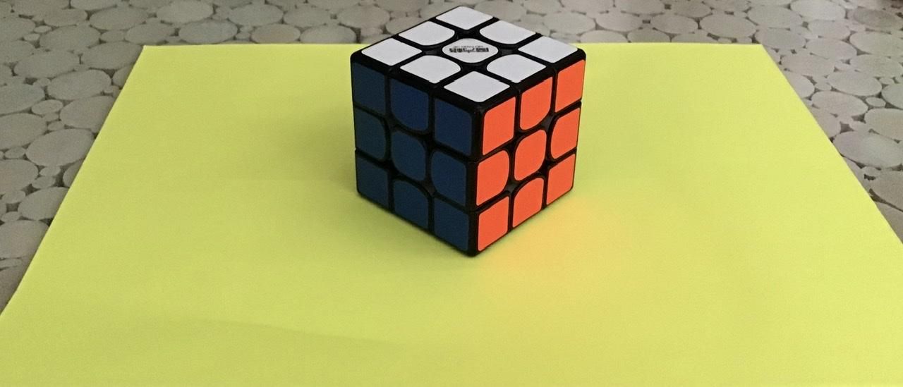 Intro + Supplies: How to Solve a Rubik’s Cube : 4 Steps - Instructables